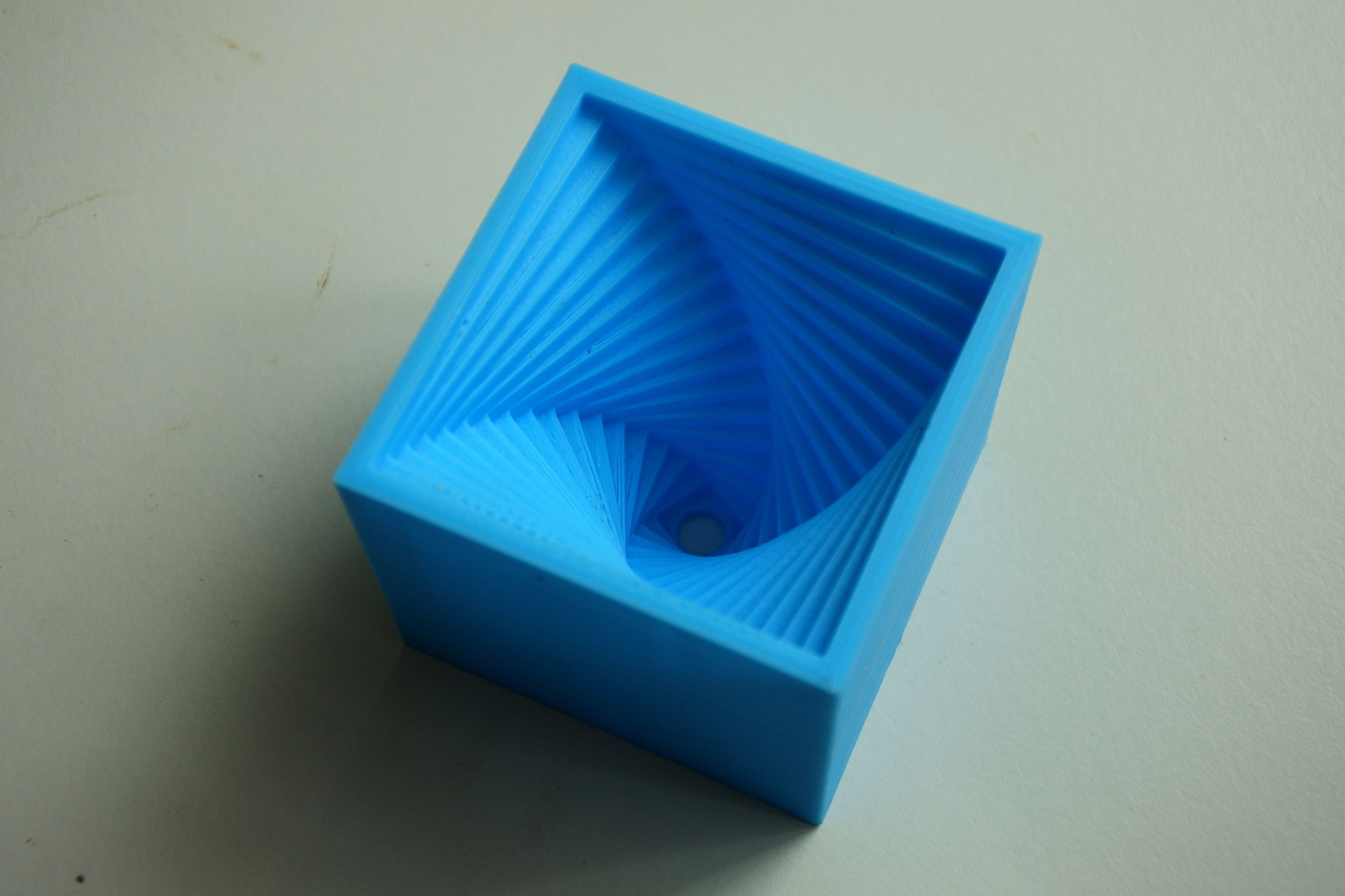 3D Printed Spiral Box Desktop Toy - Using Fusion 360 : 3 Steps ...