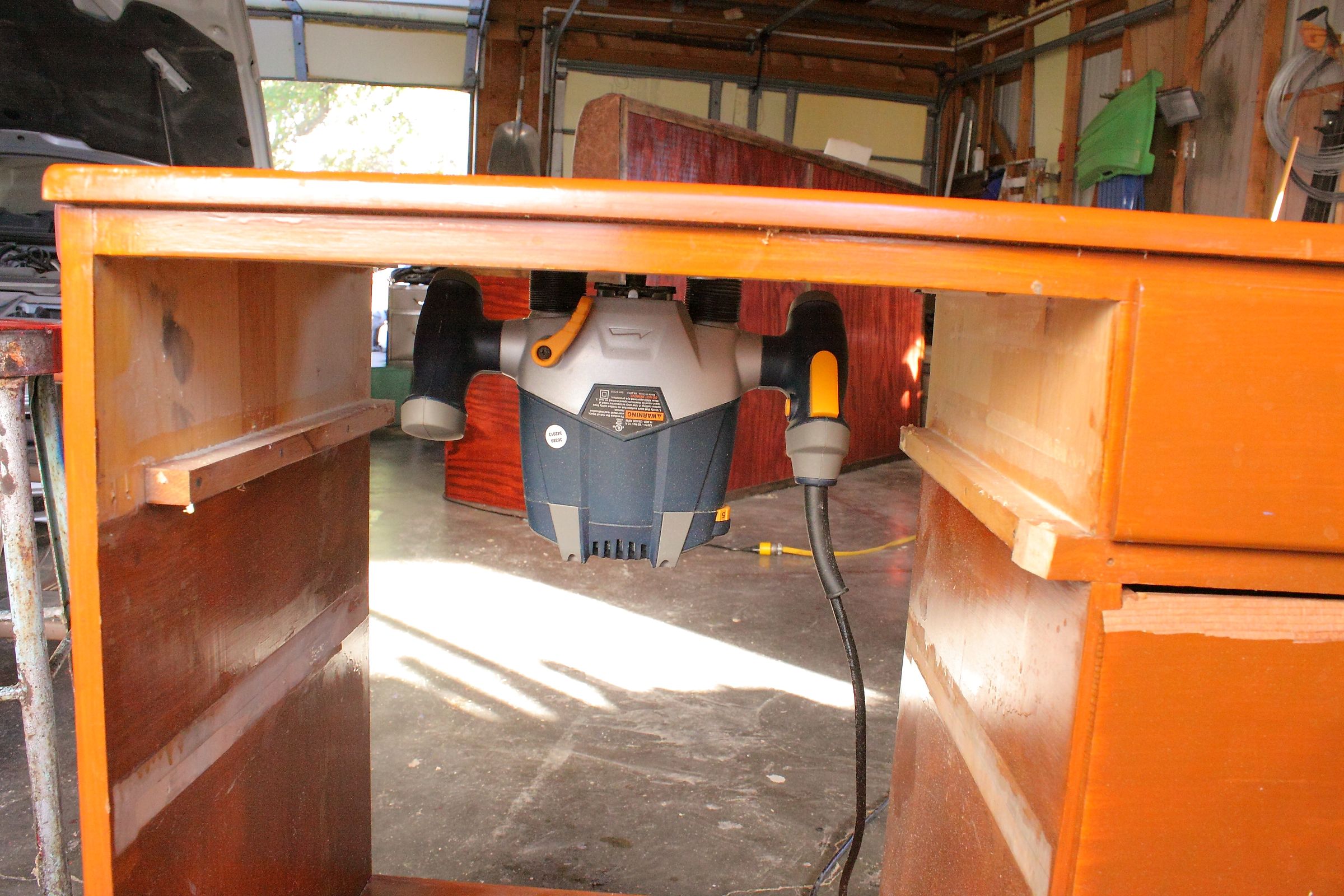 Simple Router Table From Reclaimed Desk : 6 Steps (with Pictures ...