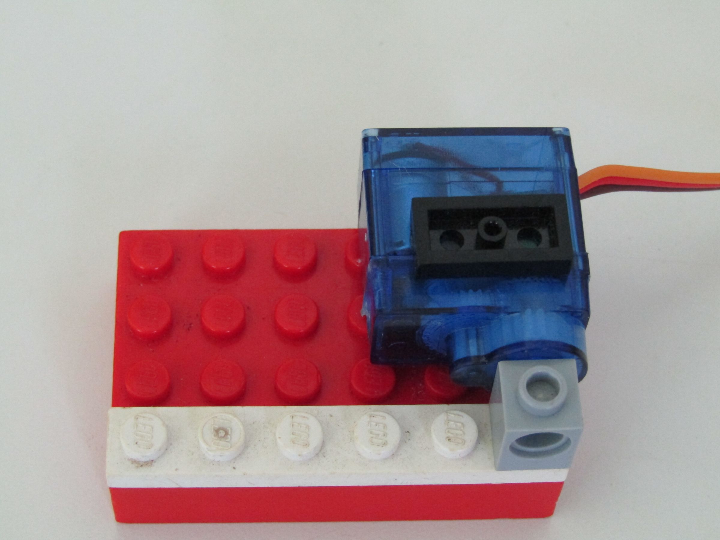Hacking Servos to Serve Your Way : 9 Steps - Instructables