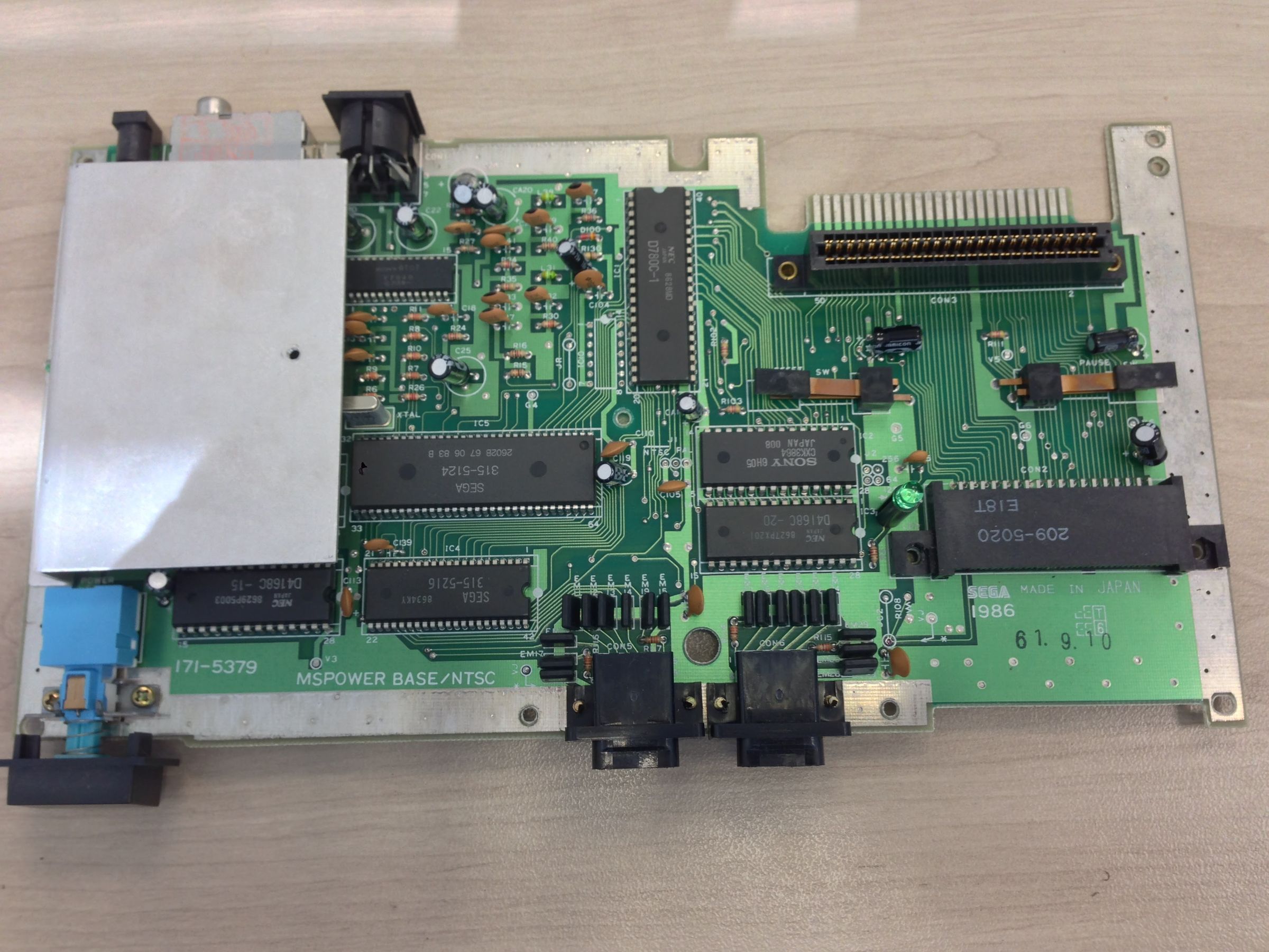 Sega Master System FM Modification : 9 Steps (with Pictures ...