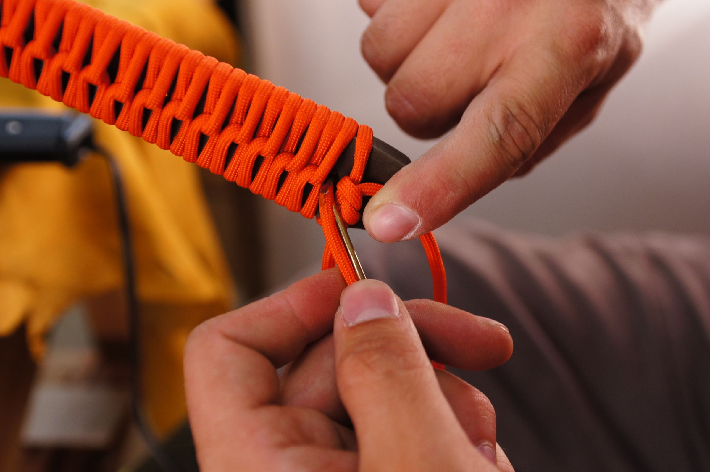 Paracord Wrap : 6 Steps (with Pictures) - Instructables