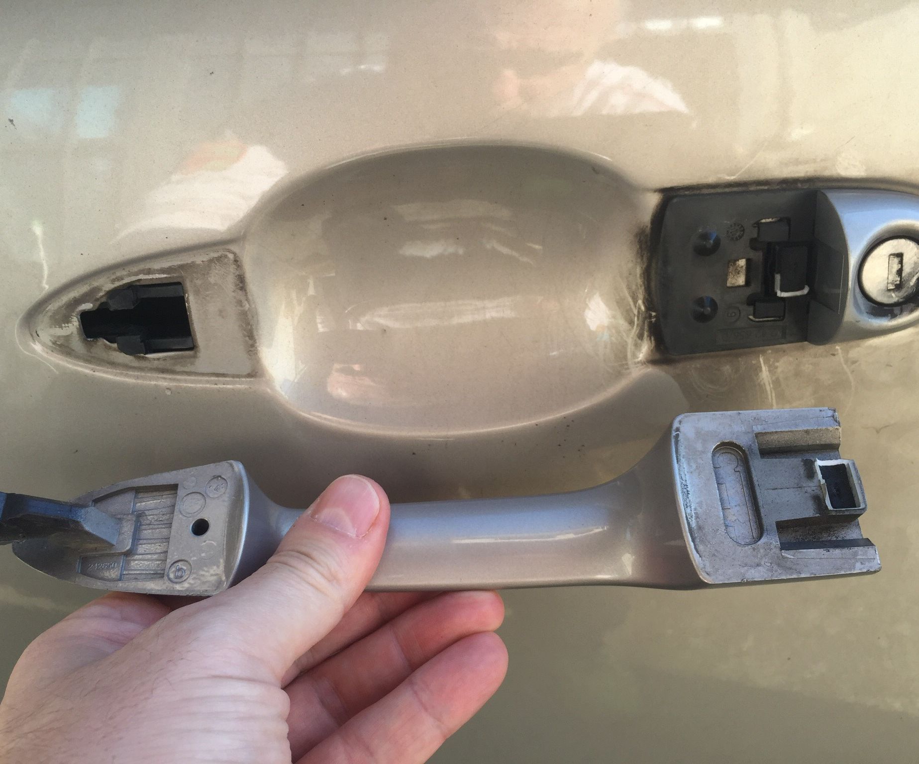 Car Door Handle Repair : 4 Steps (with Pictures) - Instructables