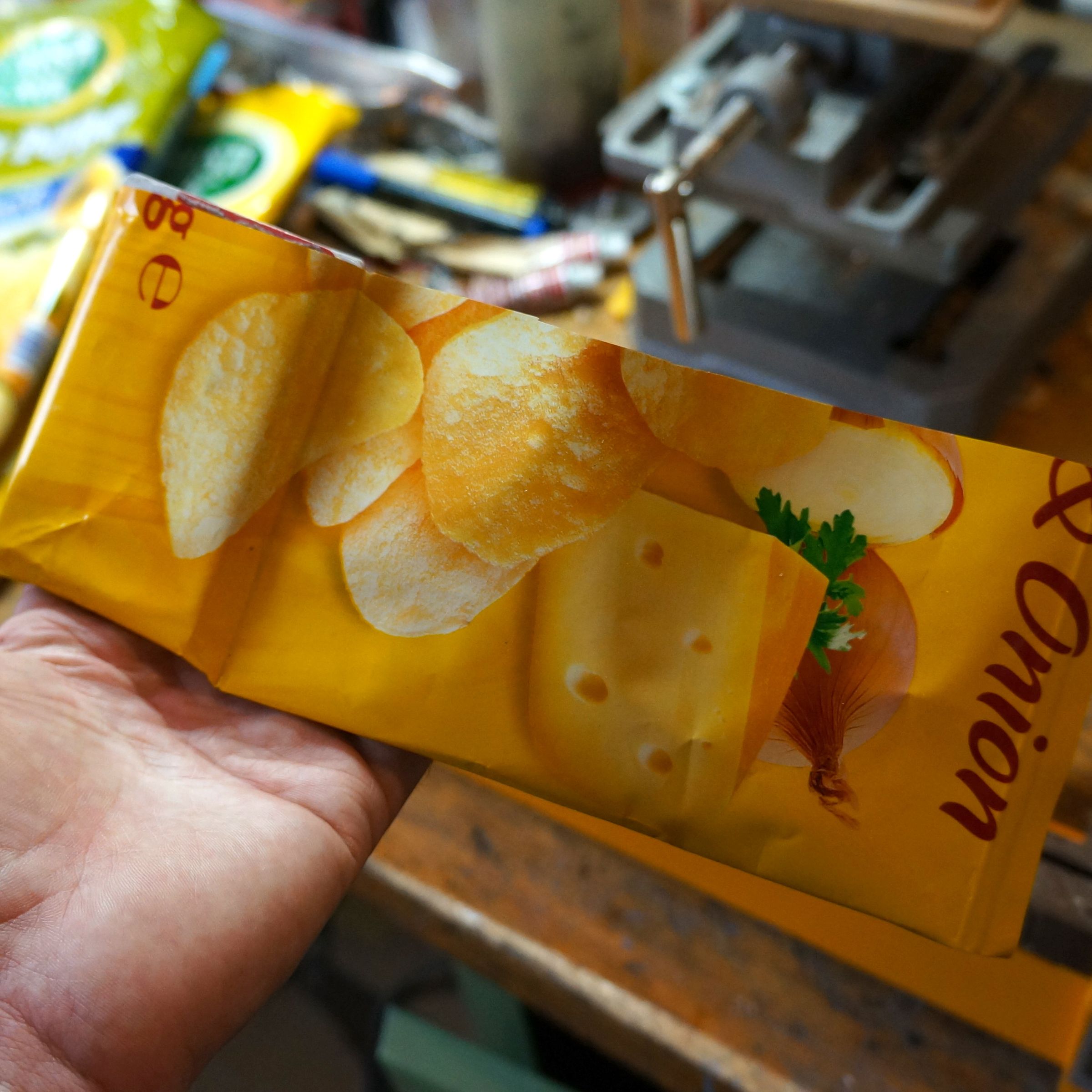 Chips Bag Wallet : 5 Steps (with Pictures) - Instructables