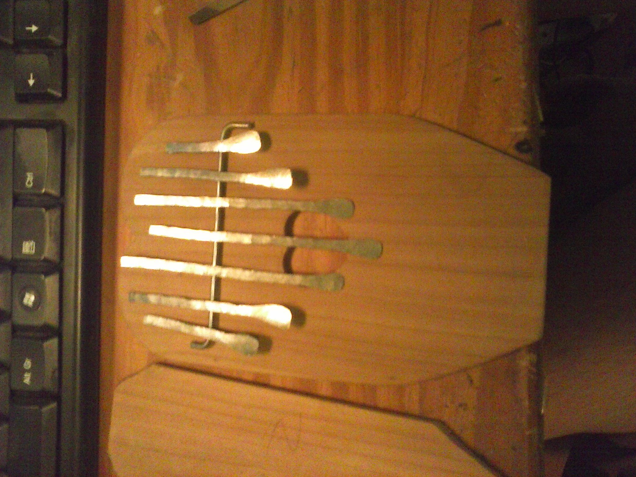Make a Thumb Piano (Mbira) : 9 Steps (with Pictures) - Instructables
