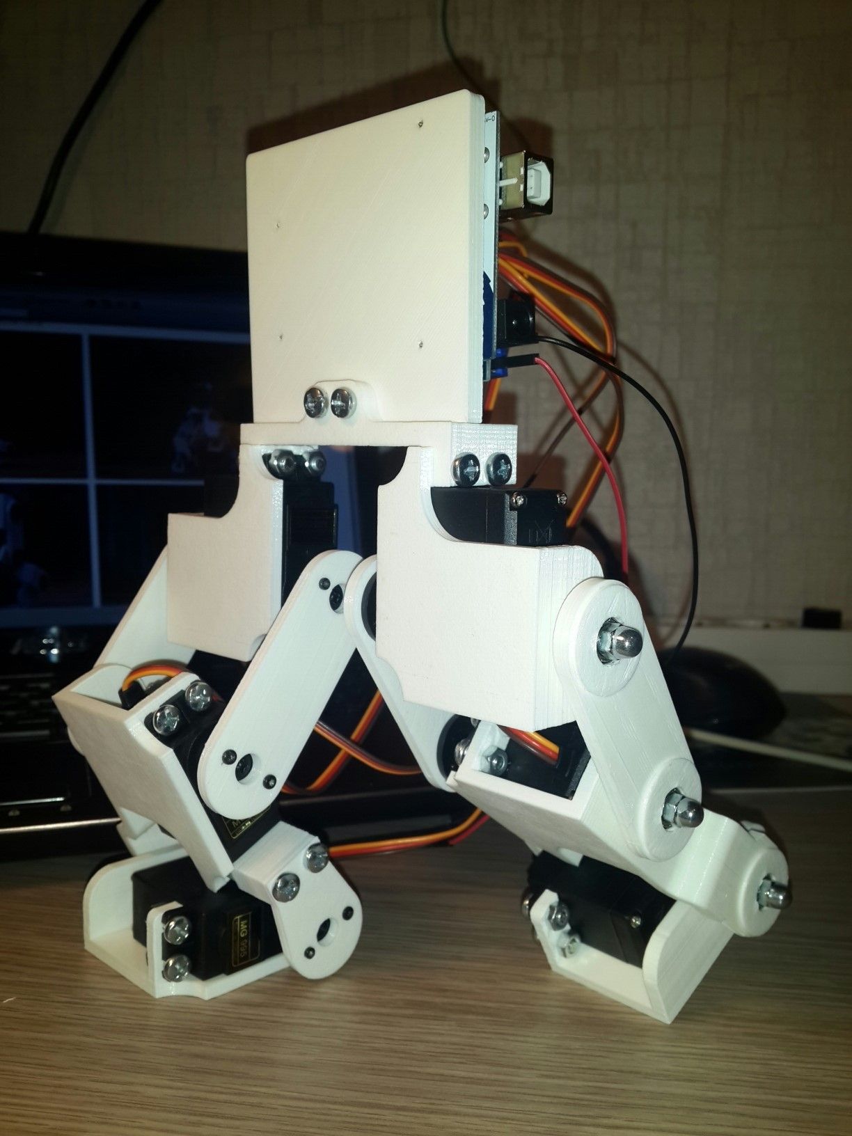 Arduino Controlled Robotic Biped : 13 Steps (with Pictures) - Instructables