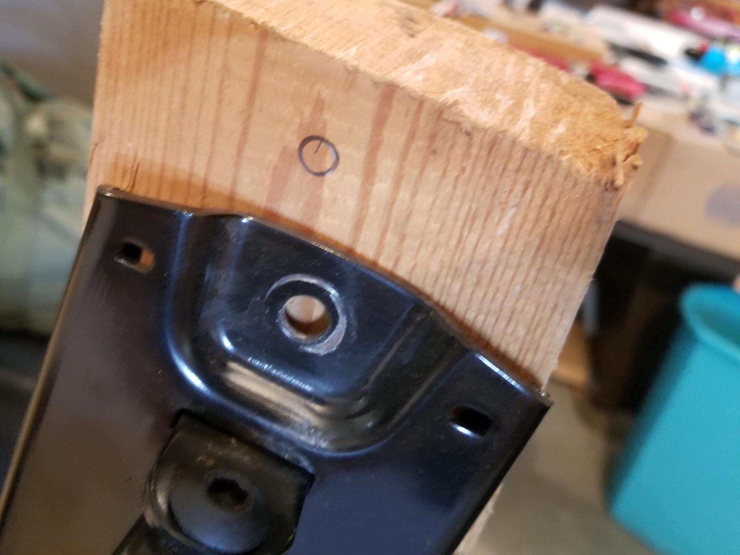 Lofted Van Bed With TV : 4 Steps (with Pictures) - Instructables