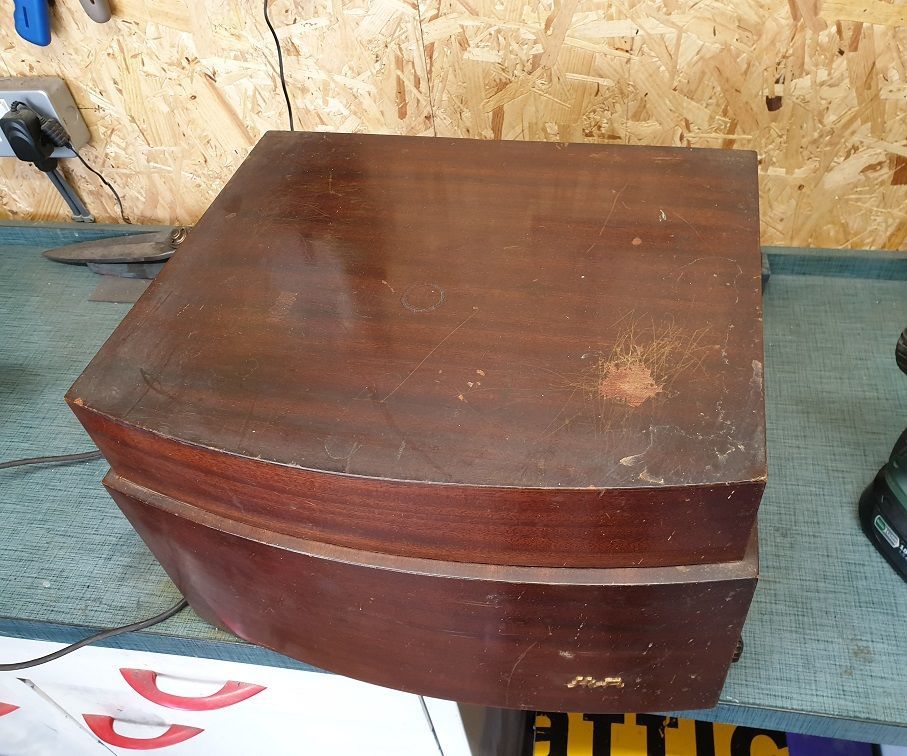 Fixing Up a Junk 65 Year Old Record Player : 10 Steps - Instructables