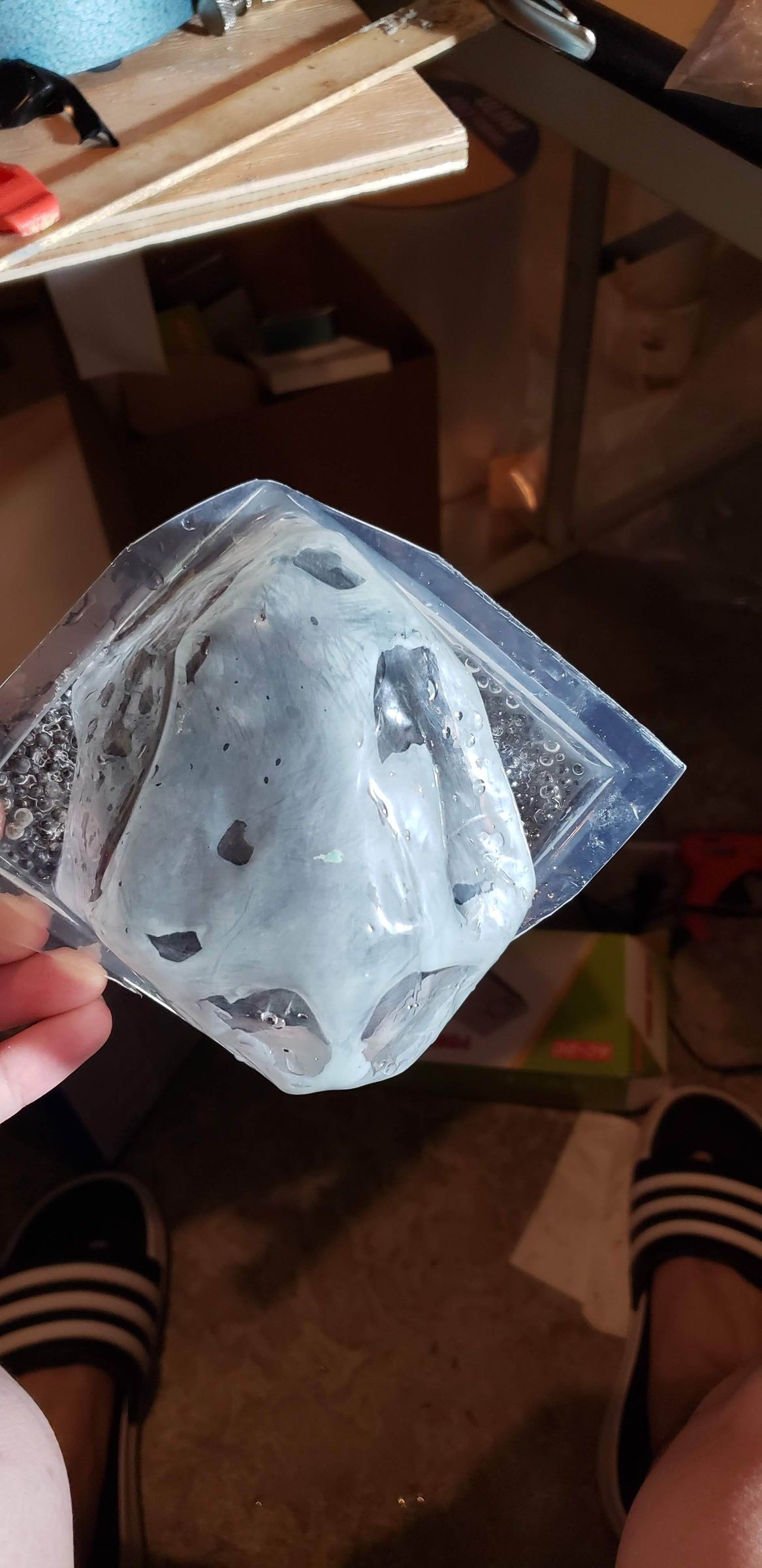 UVC Air Disinfecting Face Mask : 11 Steps (with Pictures) - Instructables