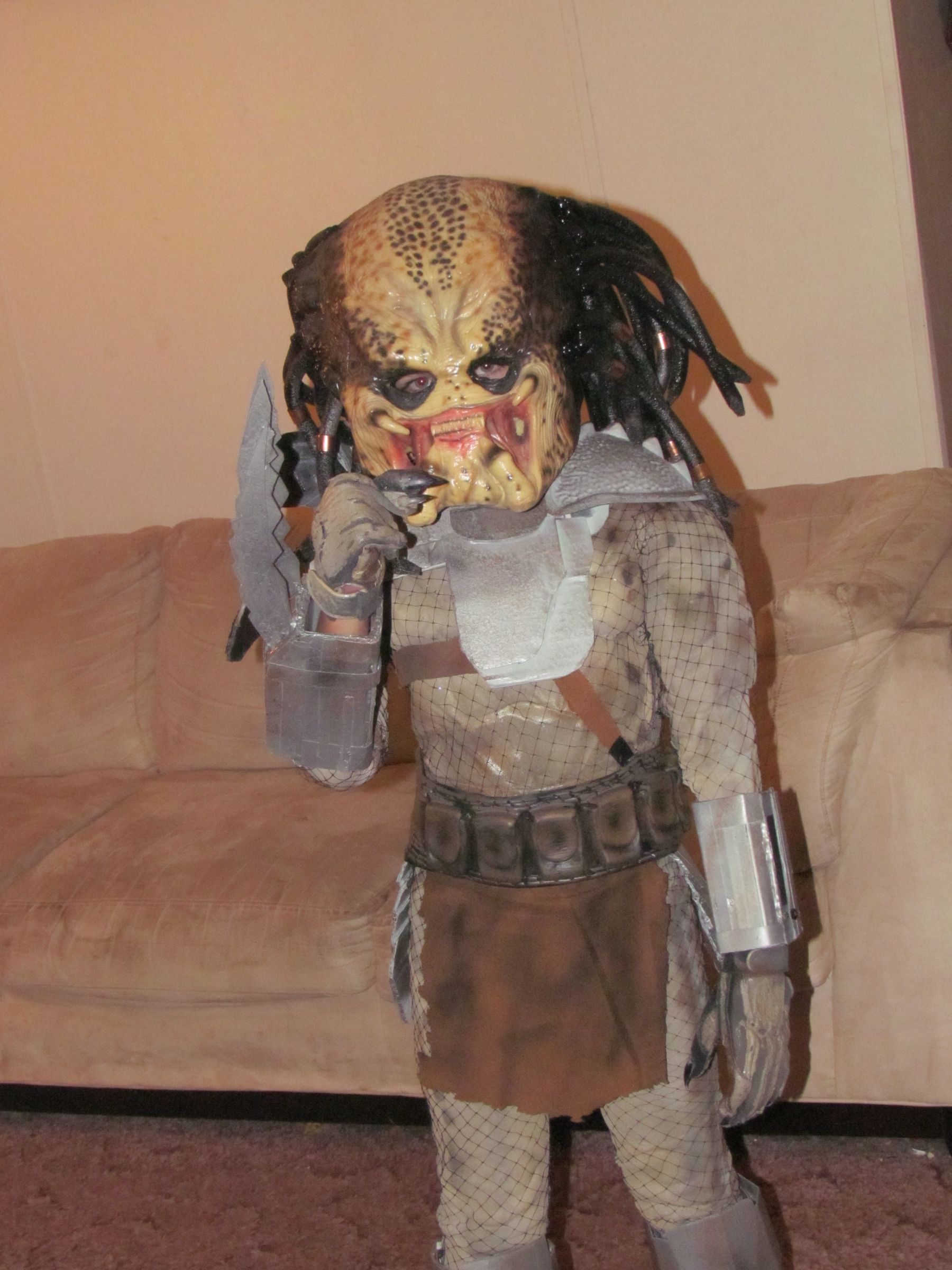 Kids Predator Costume : 6 Steps (with Pictures) - Instructables