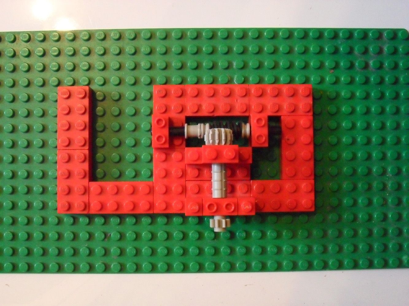 Lego Safe : 4 Steps - Instructables