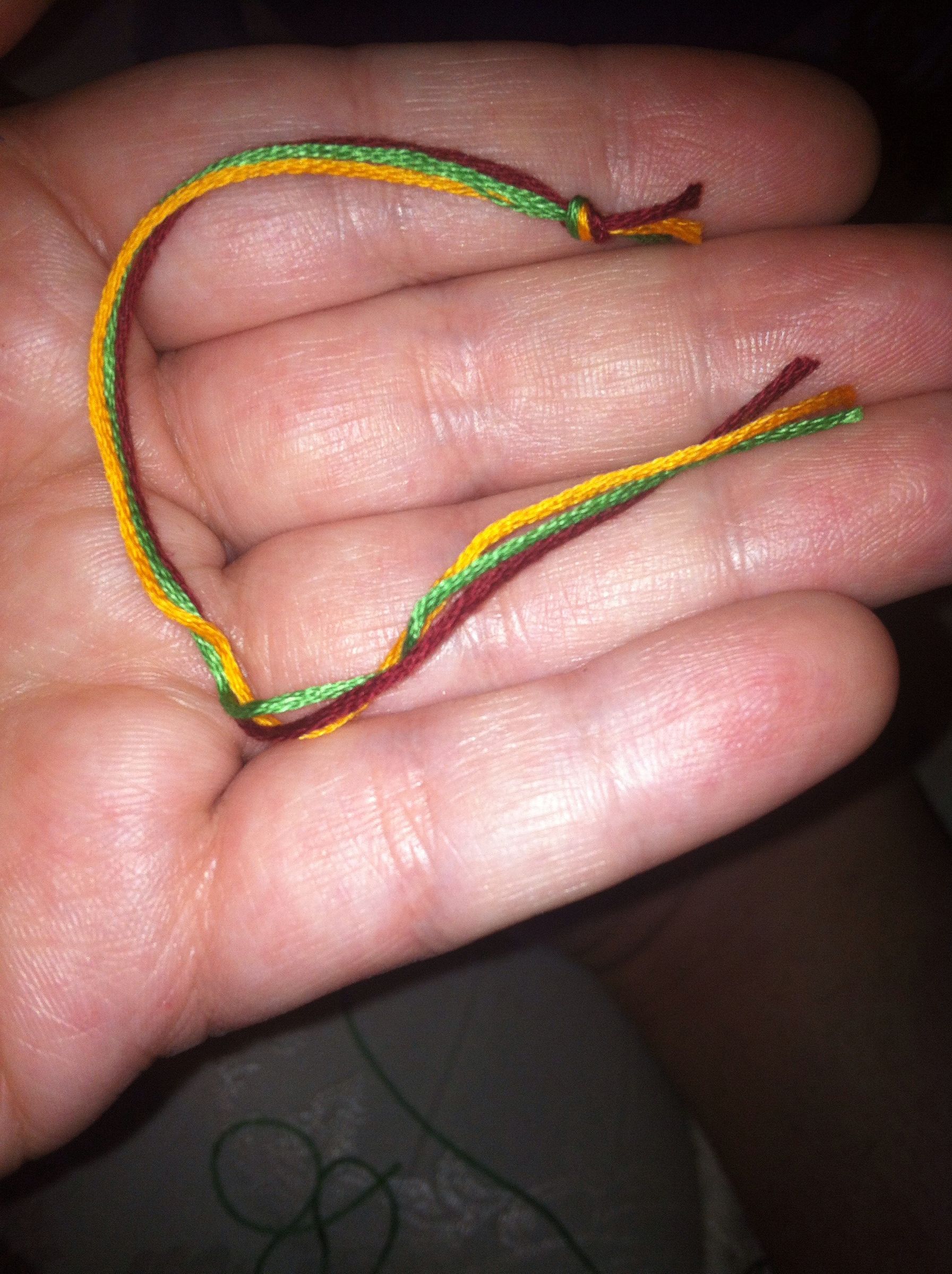 Macrame Interchangeable Stone Necklace : 10 Steps - Instructables