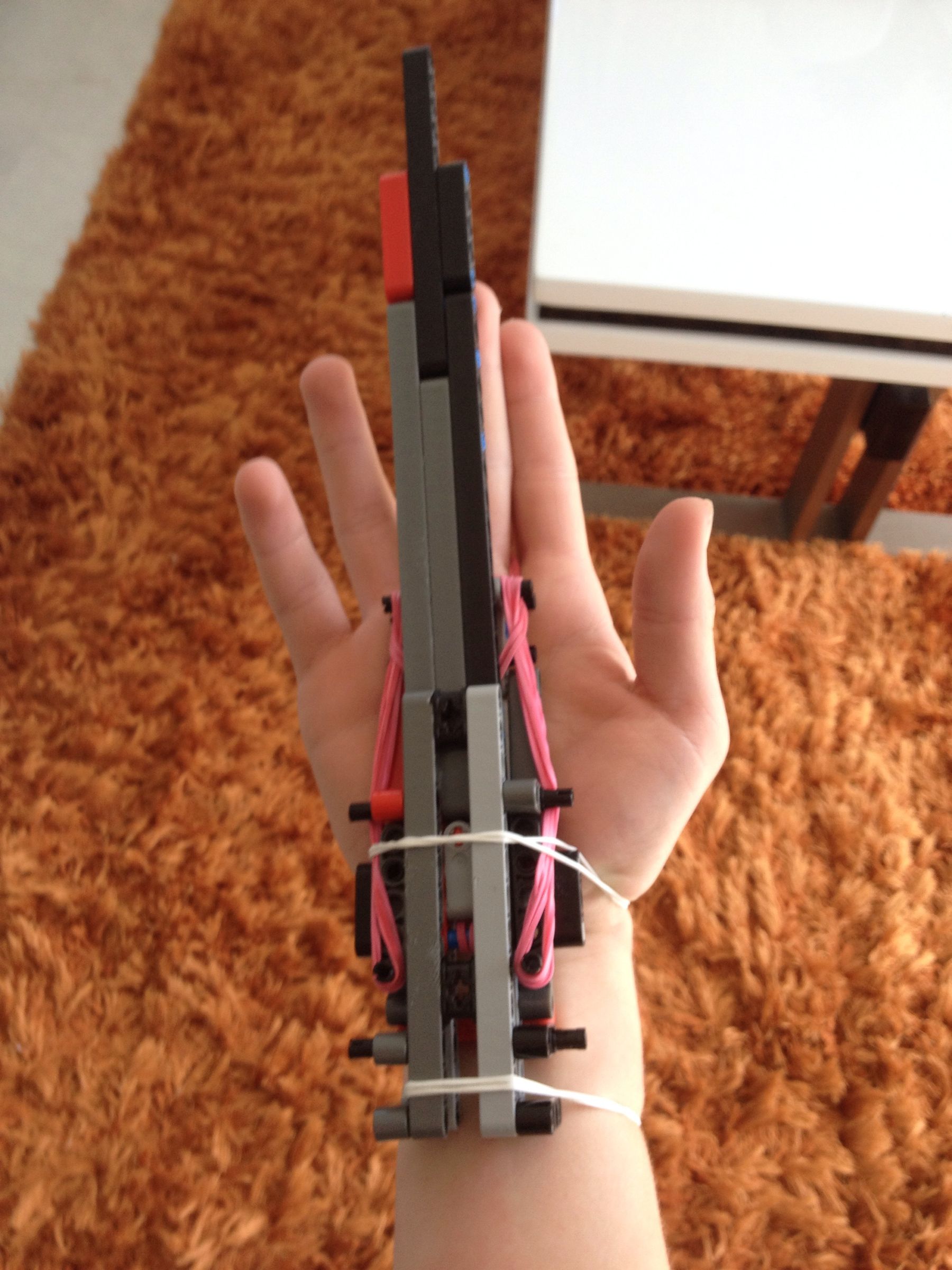 Lego Assassins Creed Hidden Blade V2. : 3 Steps (with Pictures ...