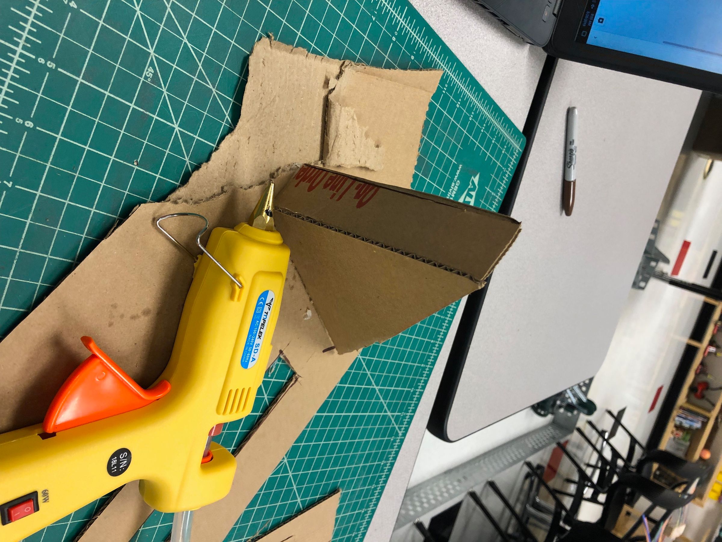 DIY Cardboard Slingshot : 6 Steps - Instructables