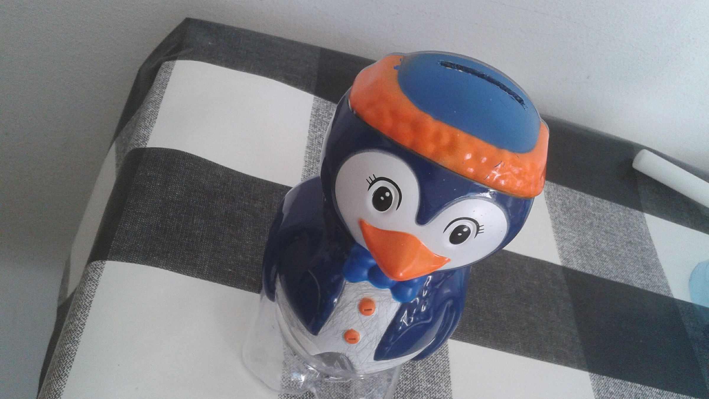 Penguin Piggy Bank : 3 Steps - Instructables