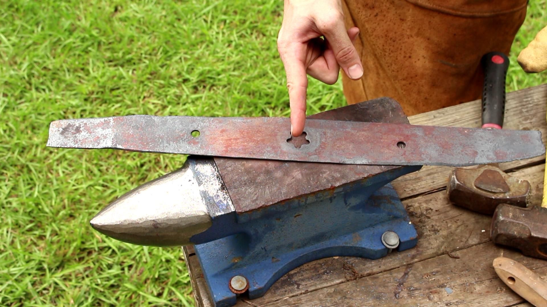 How to Forge a Katar Dagger (from Lawn Mower Blade & RR Spikes) : 34 ...