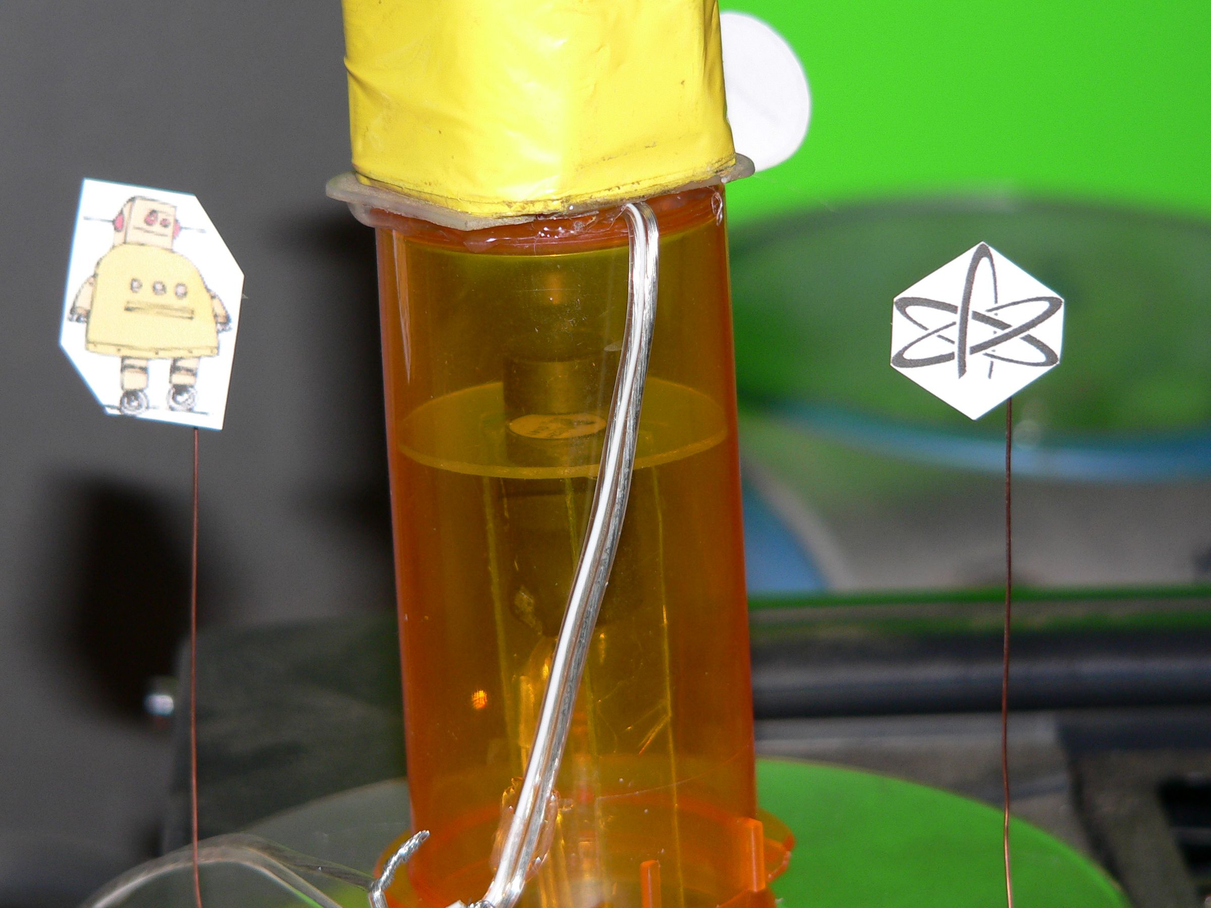 Dancing, Flying Magnet Machine! : 12 Steps - Instructables