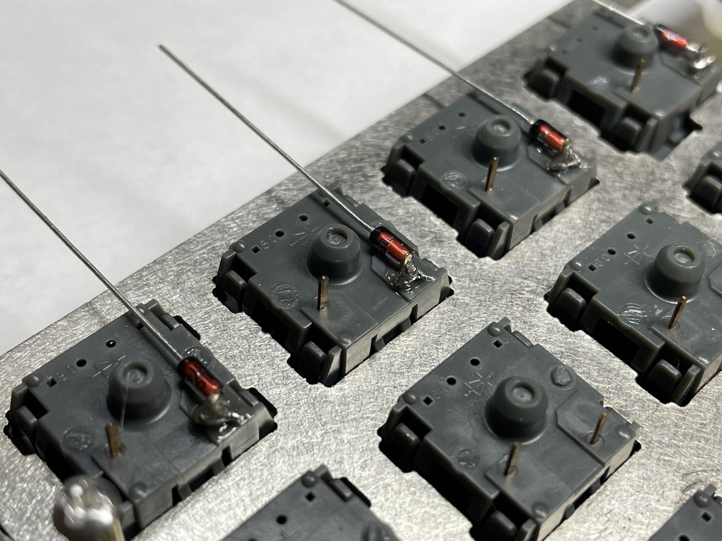 Building a Handwired Keyboard : 9 Steps - Instructables