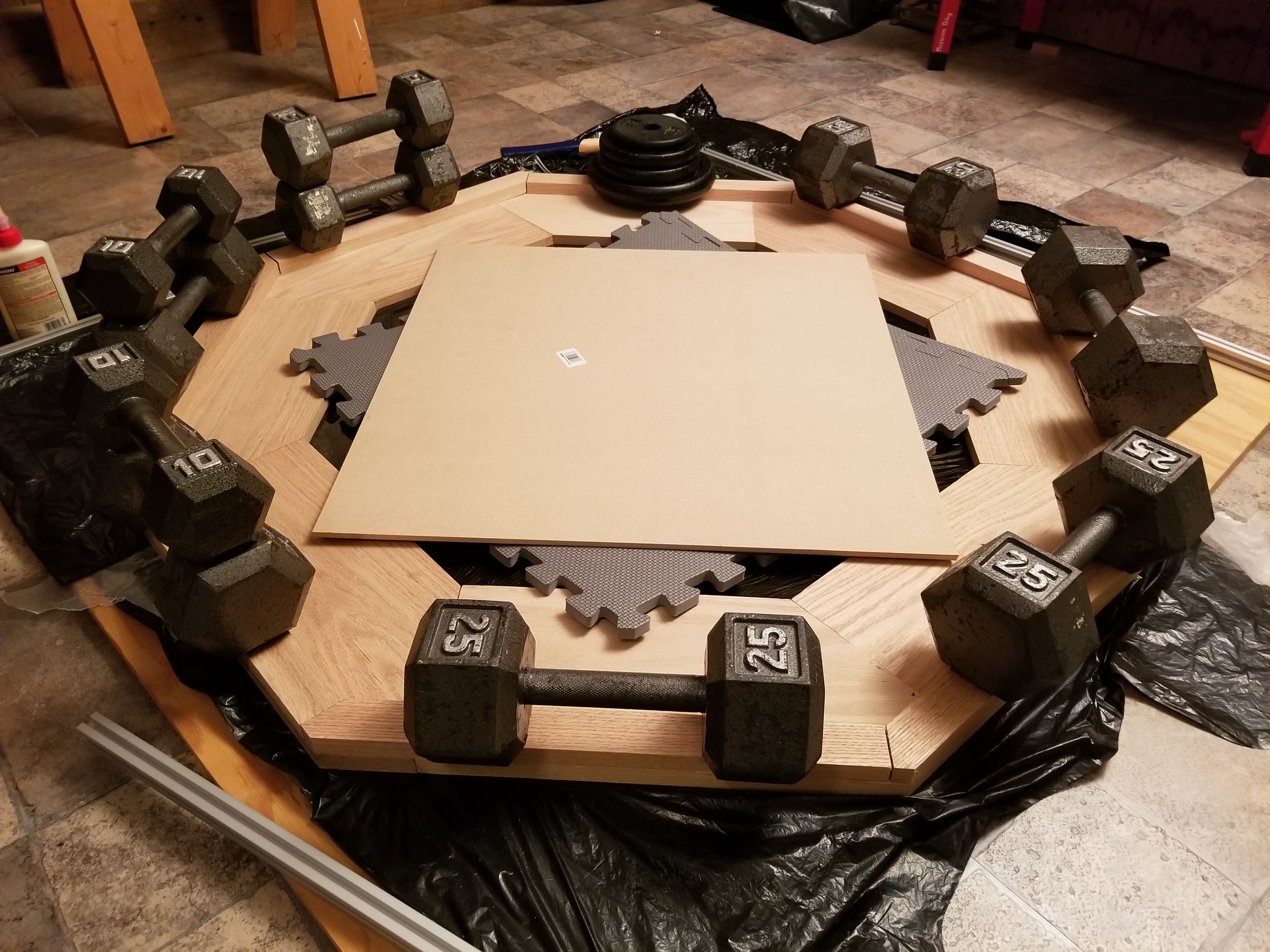 Octagonal Infinity Mirror Table : 20 Steps (with Pictures) - Instructables