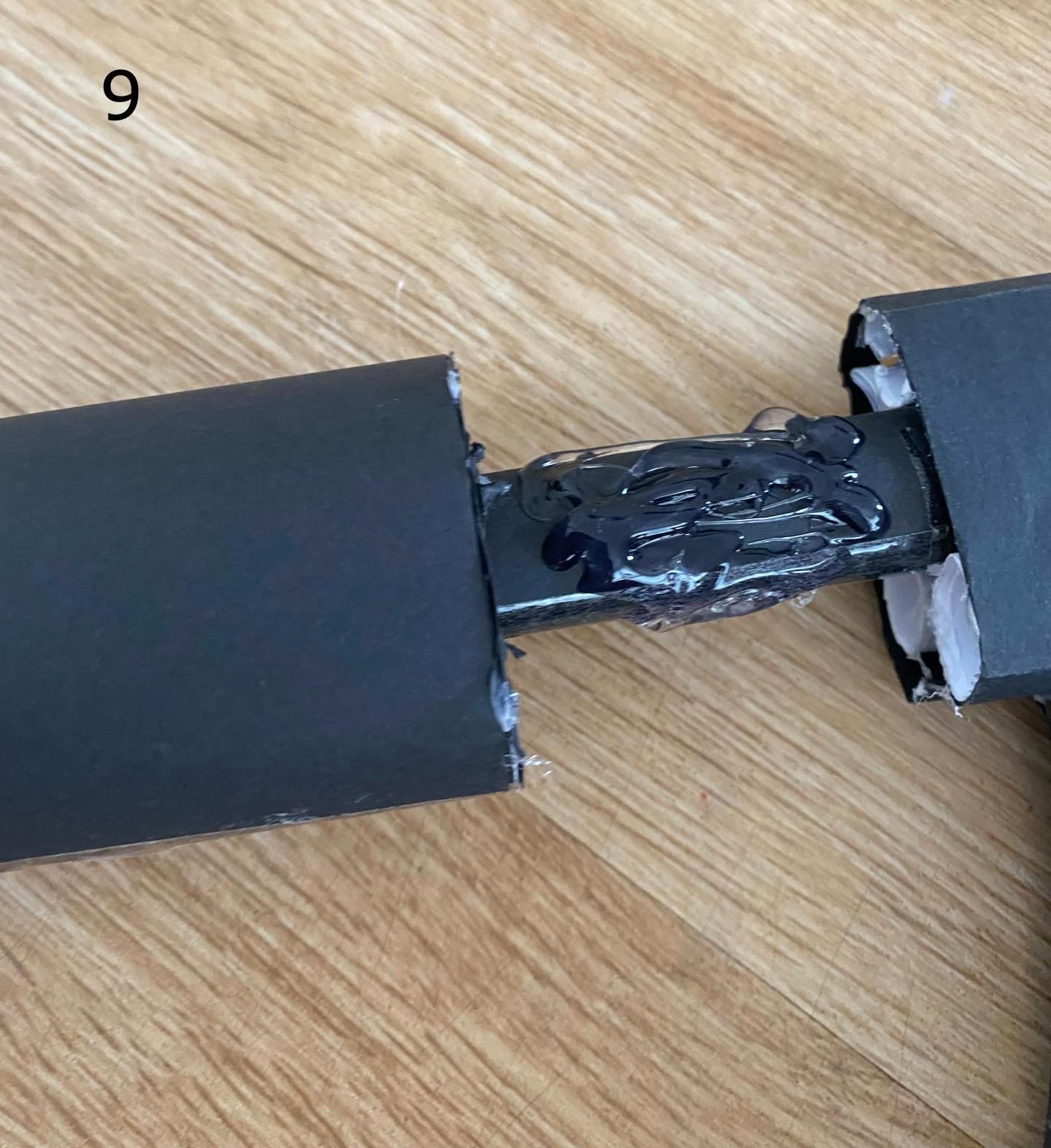 Making a Realistic M-16 Model Out of Paper : 7 Steps - Instructables