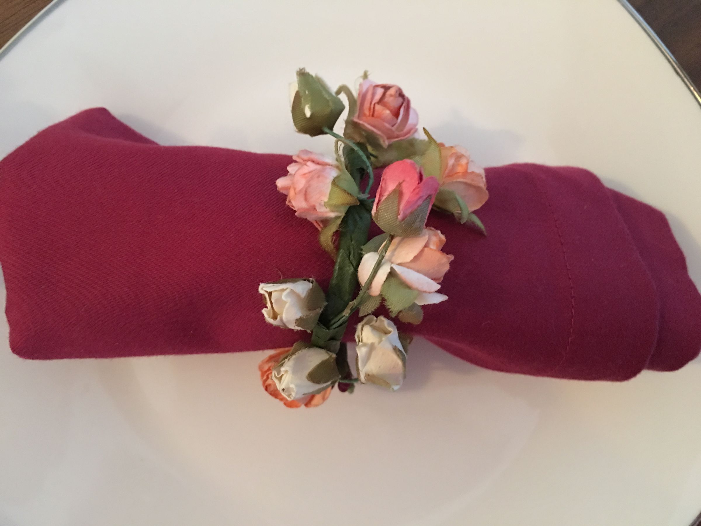 Floral Napkin Ring : 7 Steps (with Pictures) - Instructables