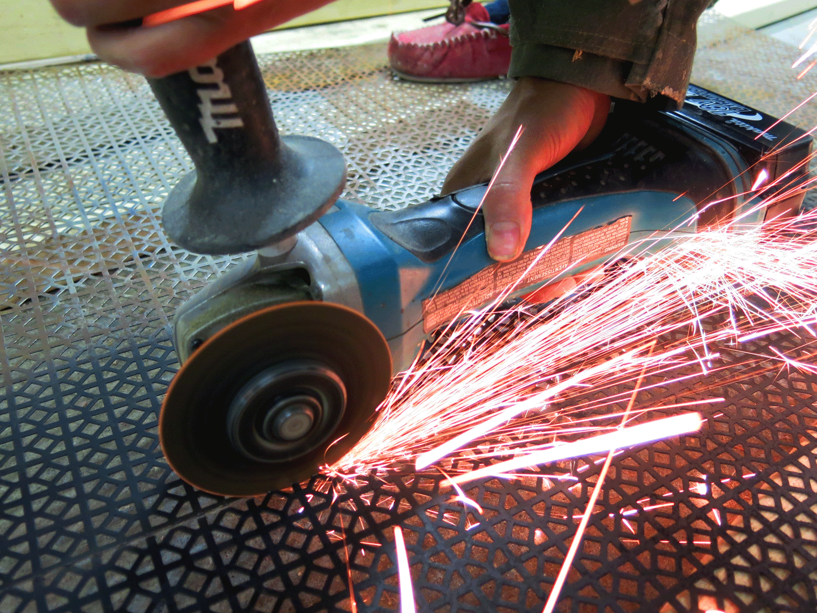 Build a Sander/Vacuum Box Dust Collector (for Your Girlfriend) : 3 ...