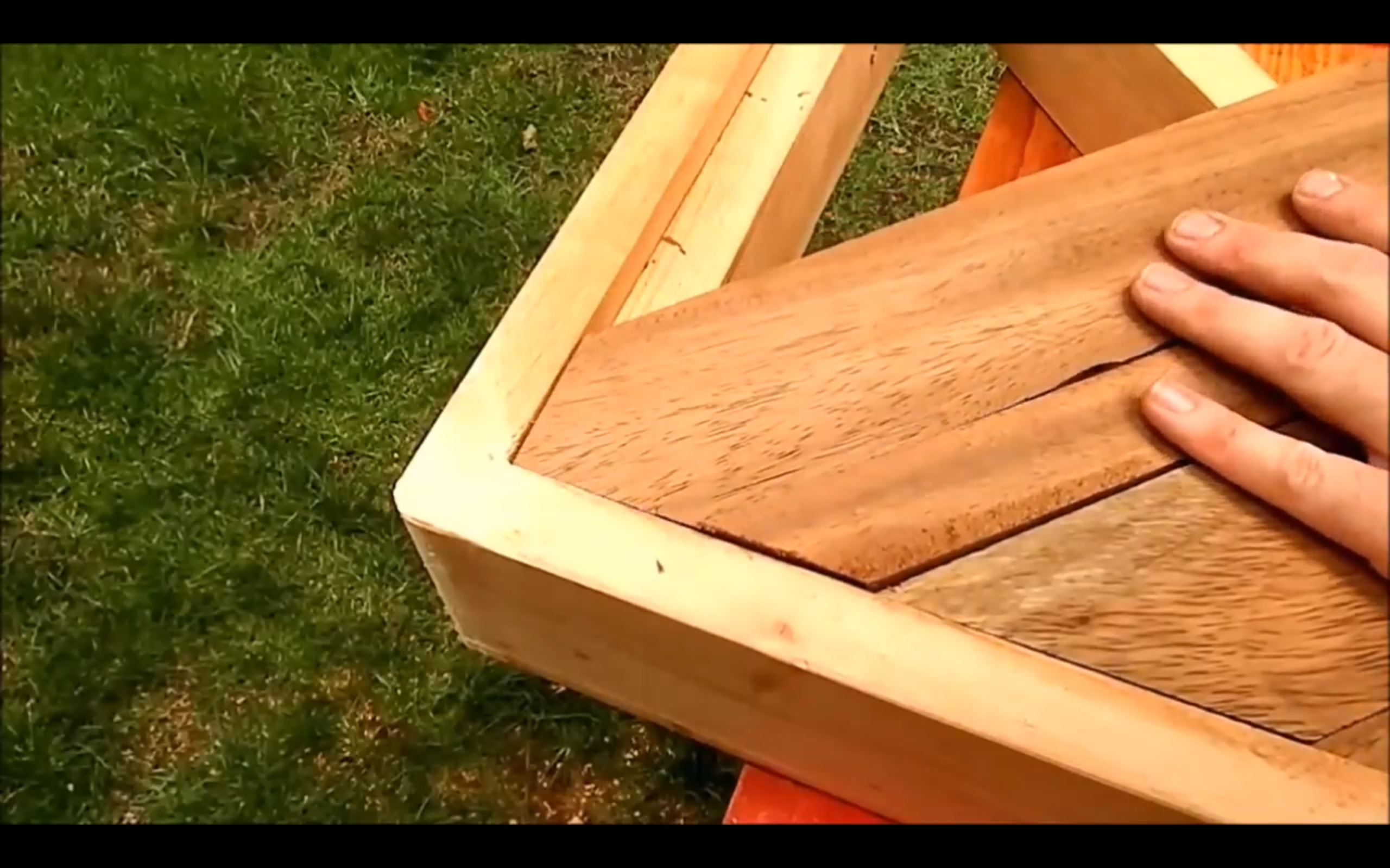 Telephone Box K2 (Full Size) : 7 Steps (with Pictures) - Instructables