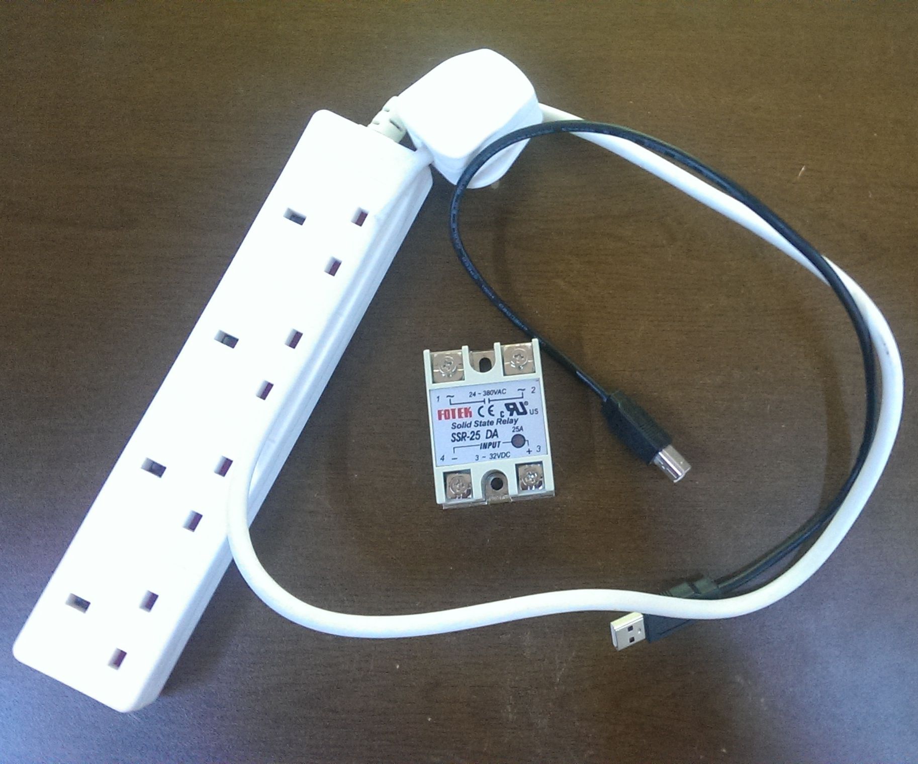Power/Effort Saving PC Extension Lead : 4 Steps - Instructables
