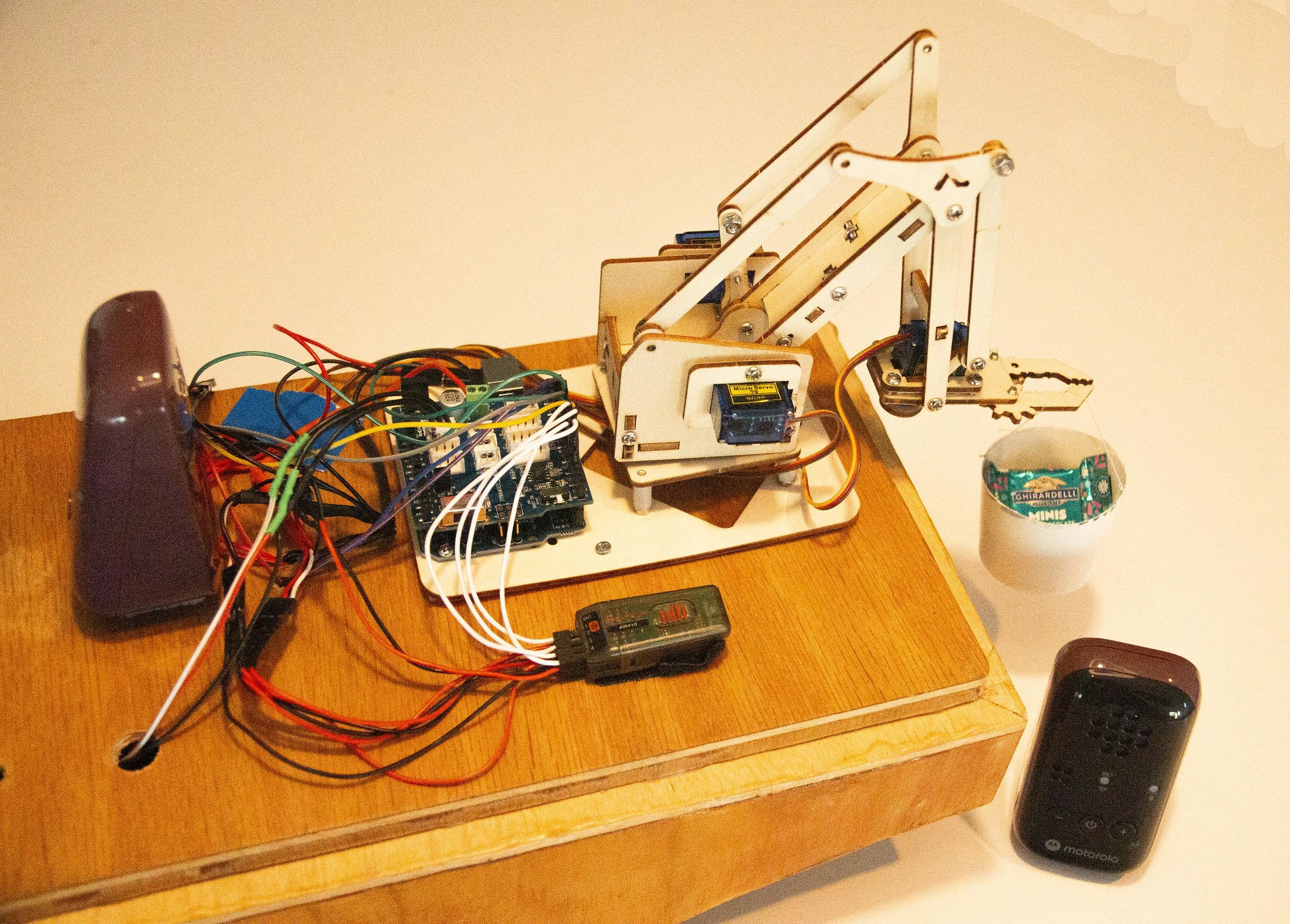 Robot Arm on Springer Tug Boat for Candy Delivery W/ 2 Cameras and Baby ...