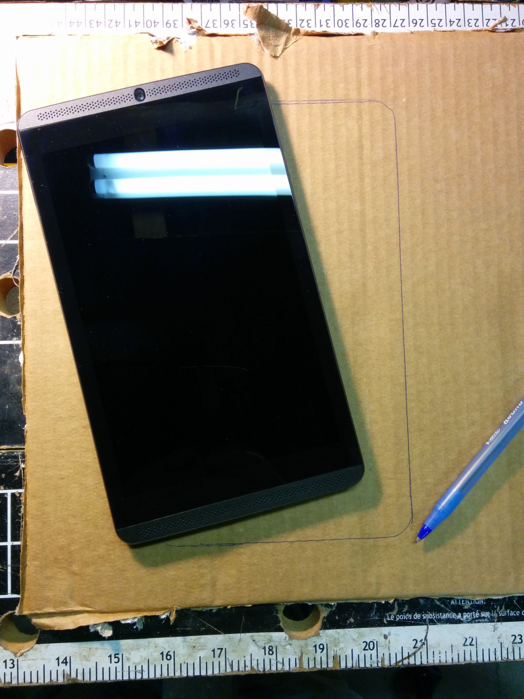 Five Minute Cardboard Tablet Stand - Instructables