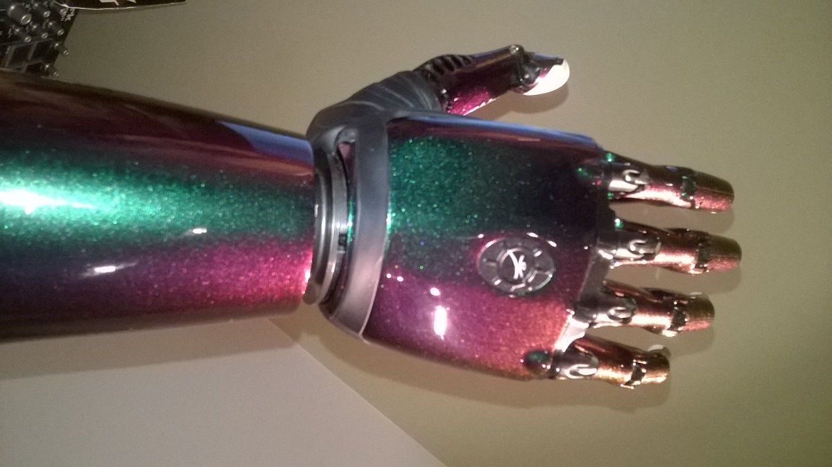 Hacking Prosthetics: Bionic Hand Modifications : 6 Steps (with Pictures ...