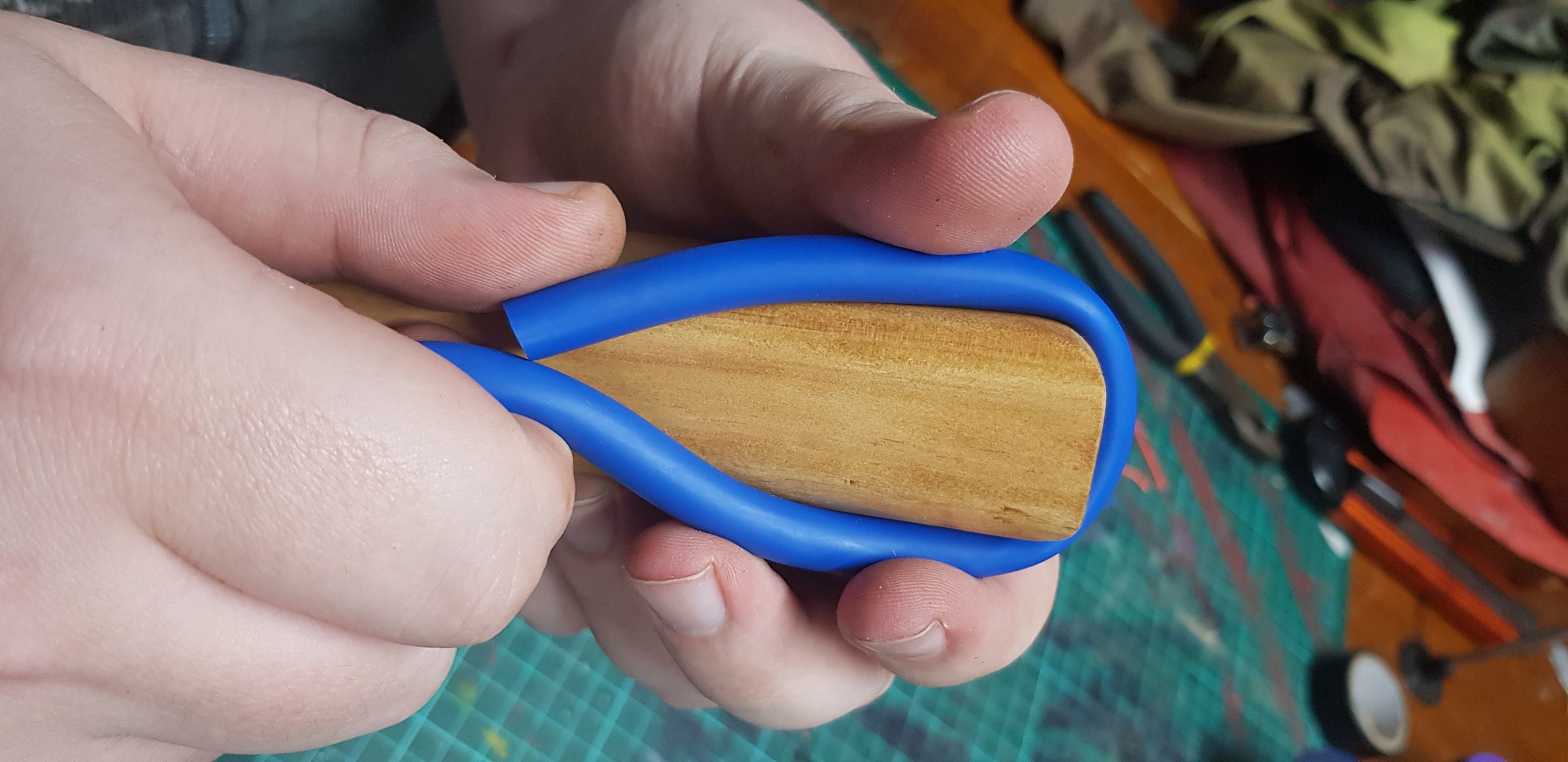 LARP Safe Band Gun Bands : 6 Steps - Instructables