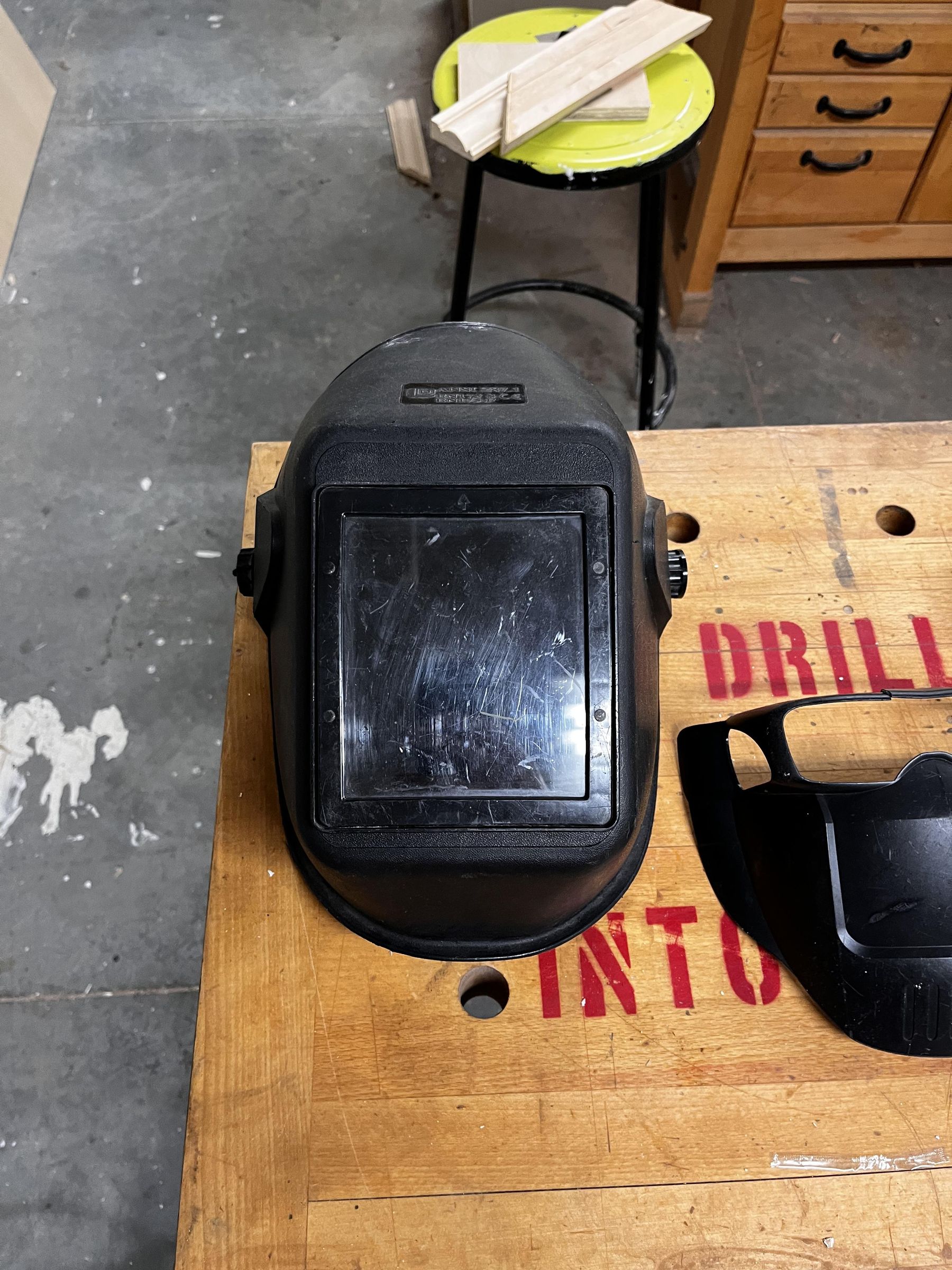 Snap on Welding Helmet : 6 Steps - Instructables