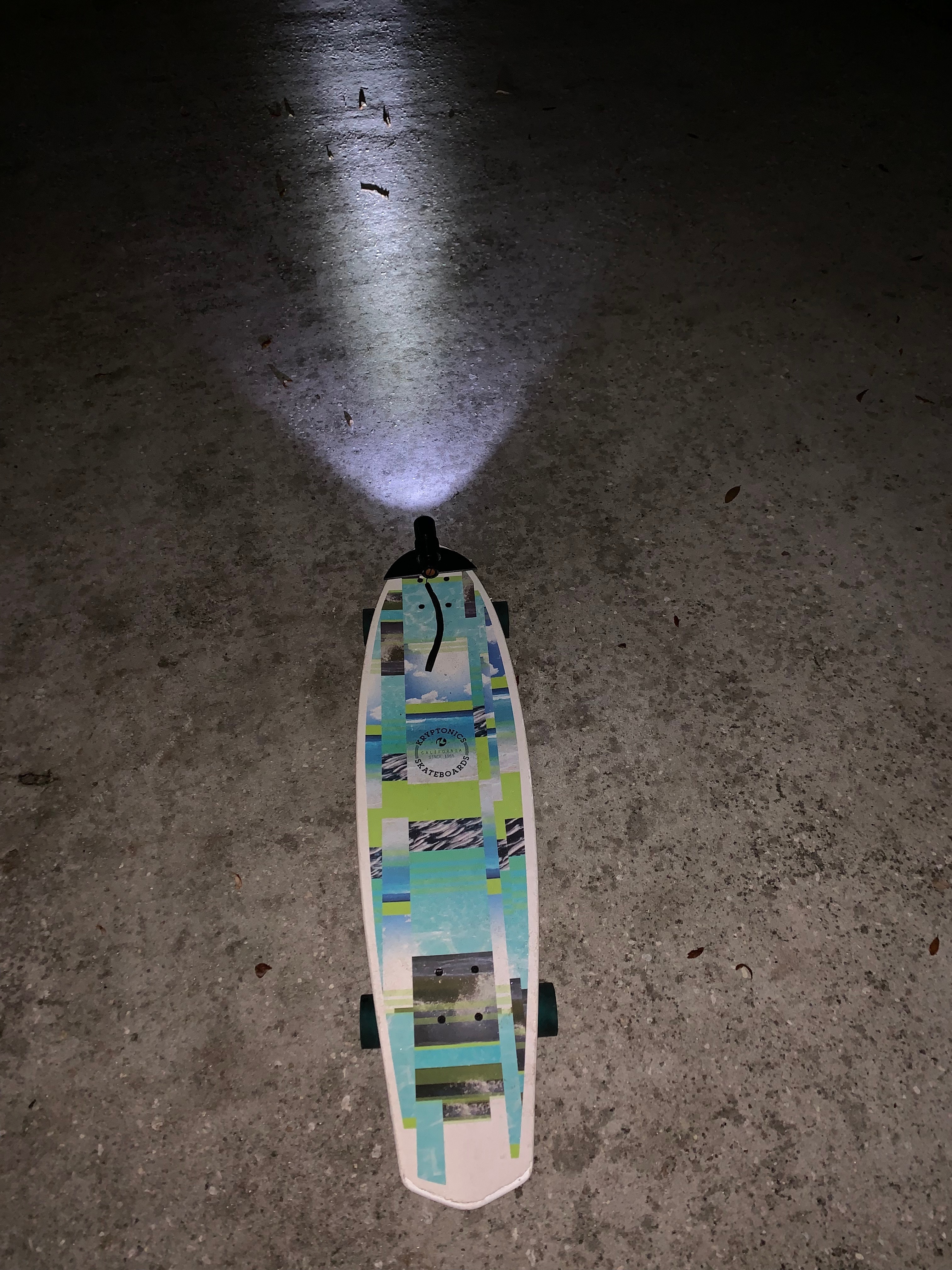 Tinkercad Custom Skateboard Headlight (No Skateboard Modifications) : 9 ...