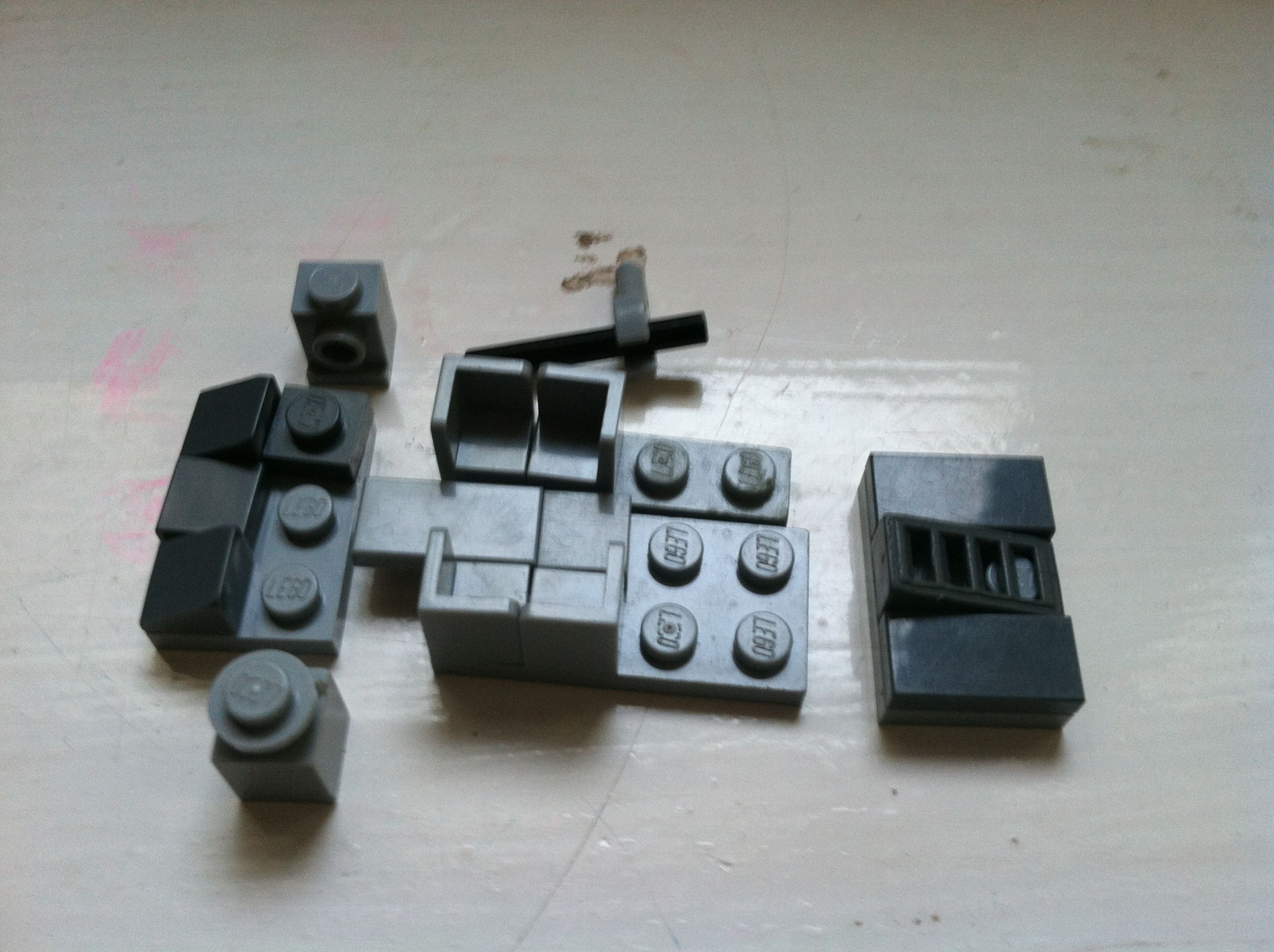 Mini Lego Tanks! : 7 Steps - Instructables