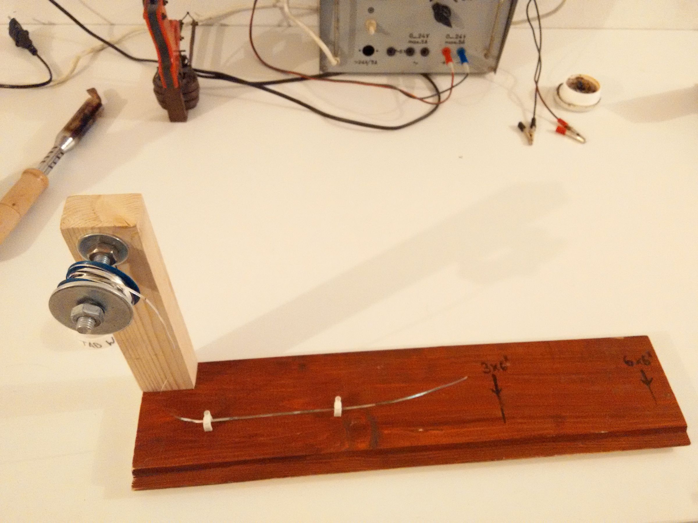 Tabbing Wire Support for Easy Cutting. : 3 Steps - Instructables