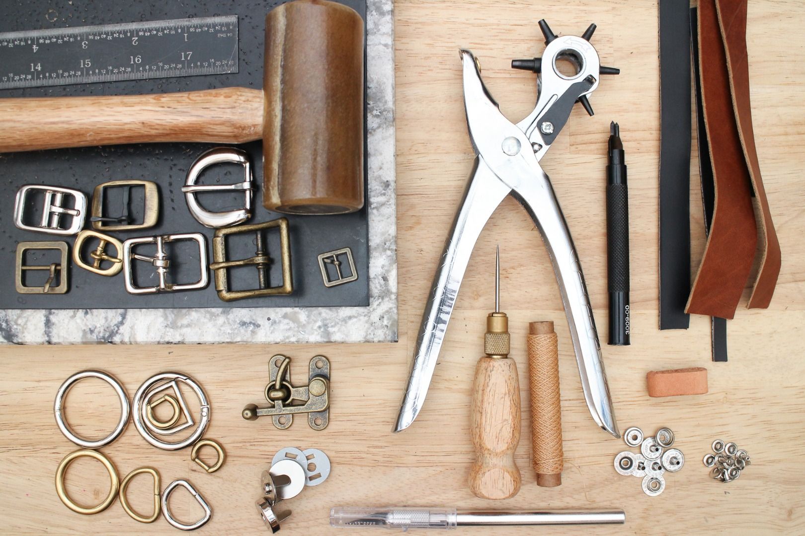 Leather Hardware: Buckles and Clasps : 9 Steps - Instructables