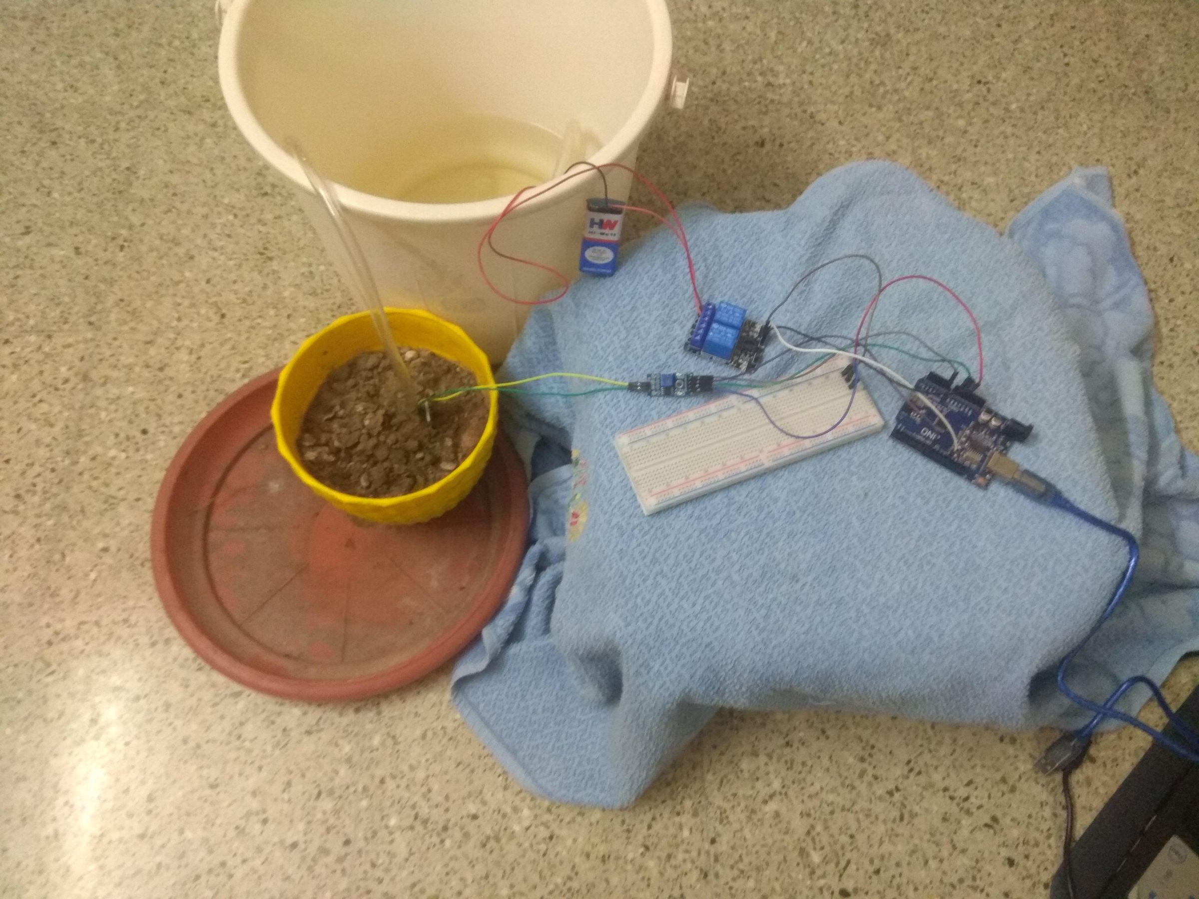 Self Watering System for Plants Using Arduino UNO : 6 Steps - Instructables