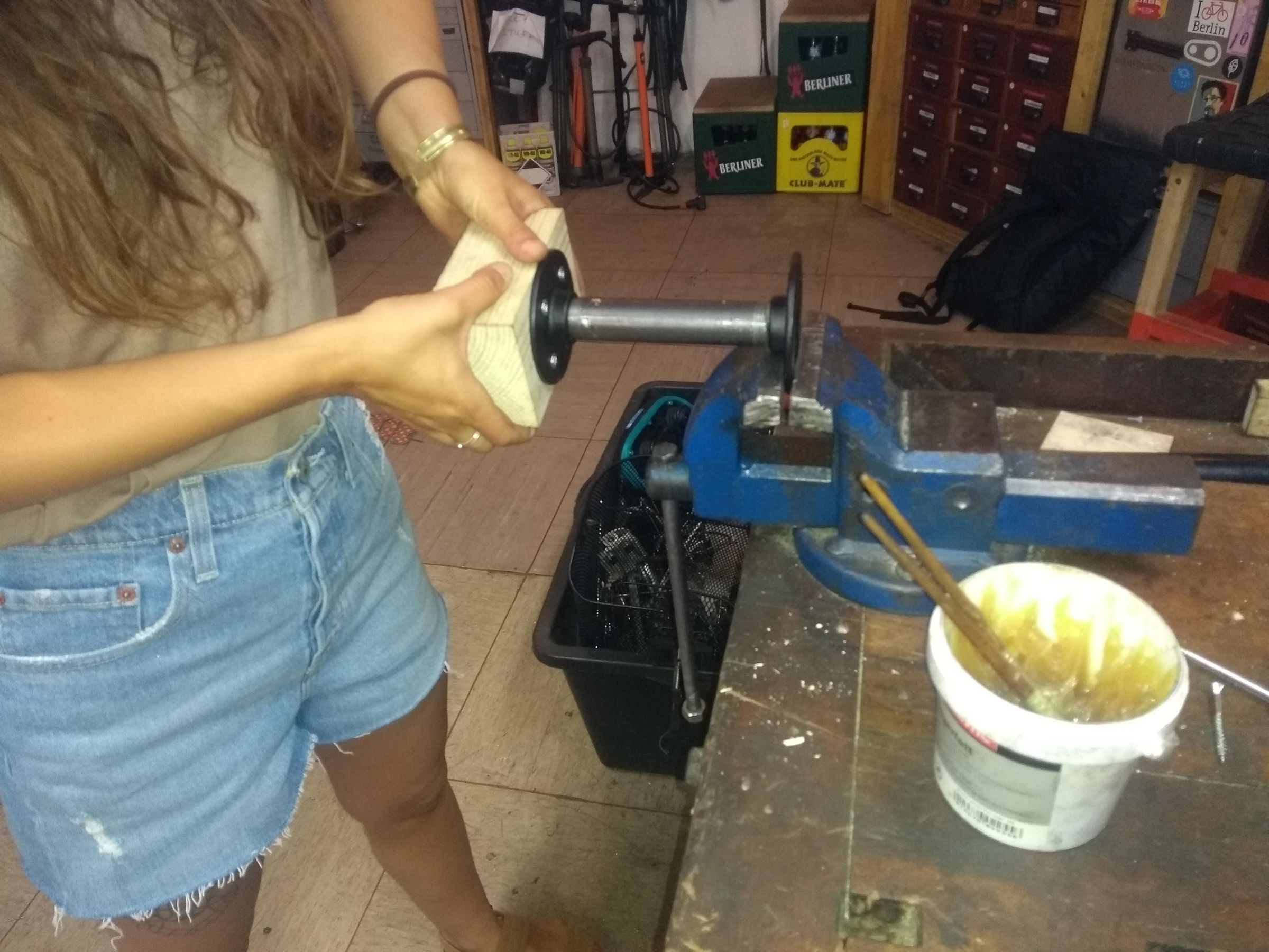 Handstand Canes : 6 Steps - Instructables