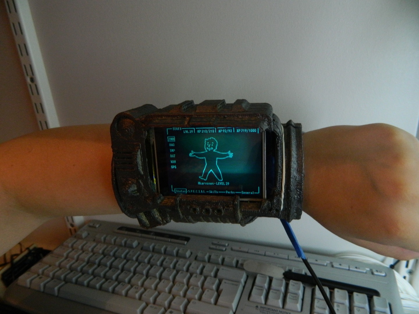 PipBoy 3000 (working) : 14 Steps (with Pictures) - Instructables