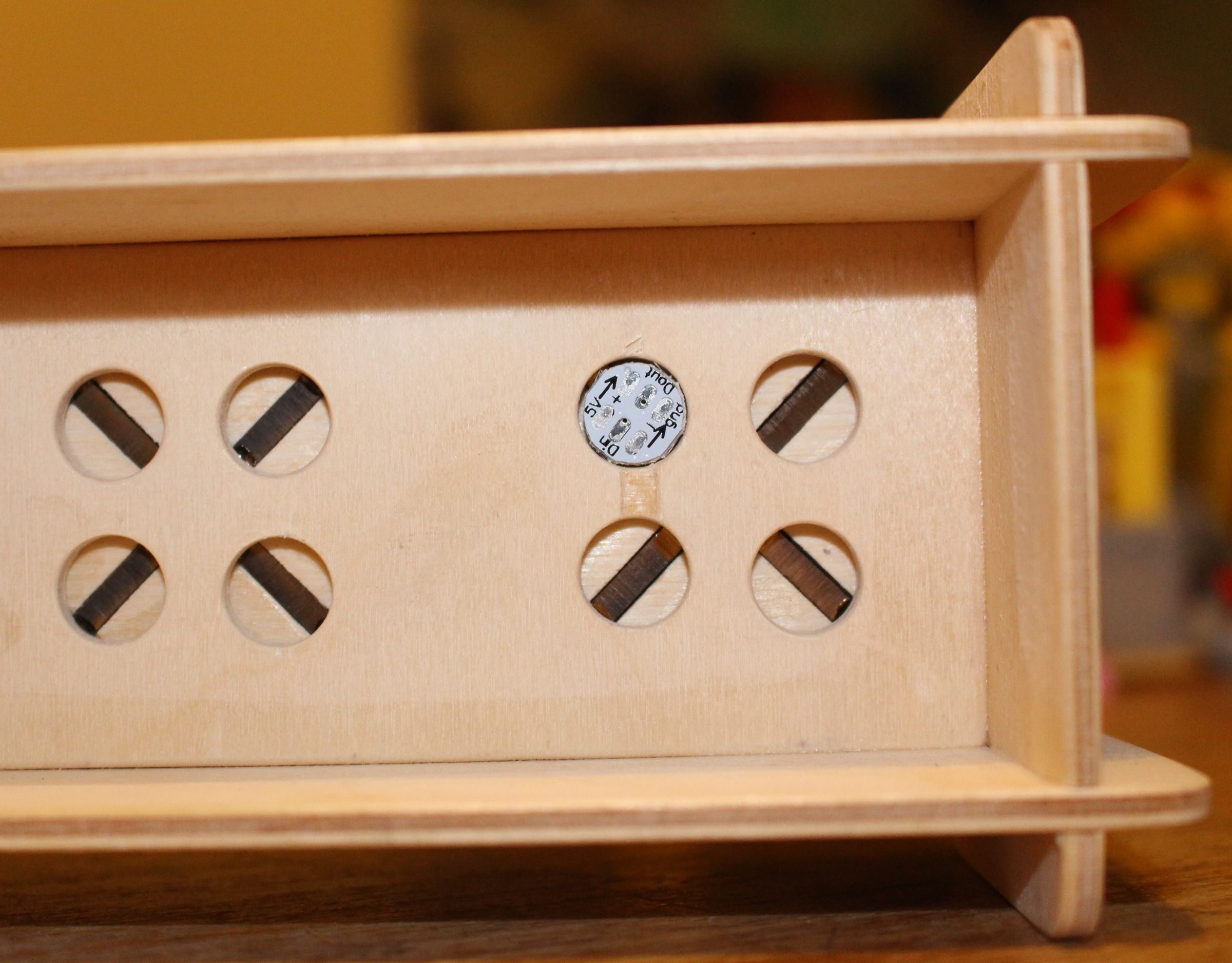 XCLOCK (Tri-Colour Binary Clock) : 3 Steps (with Pictures) - Instructables