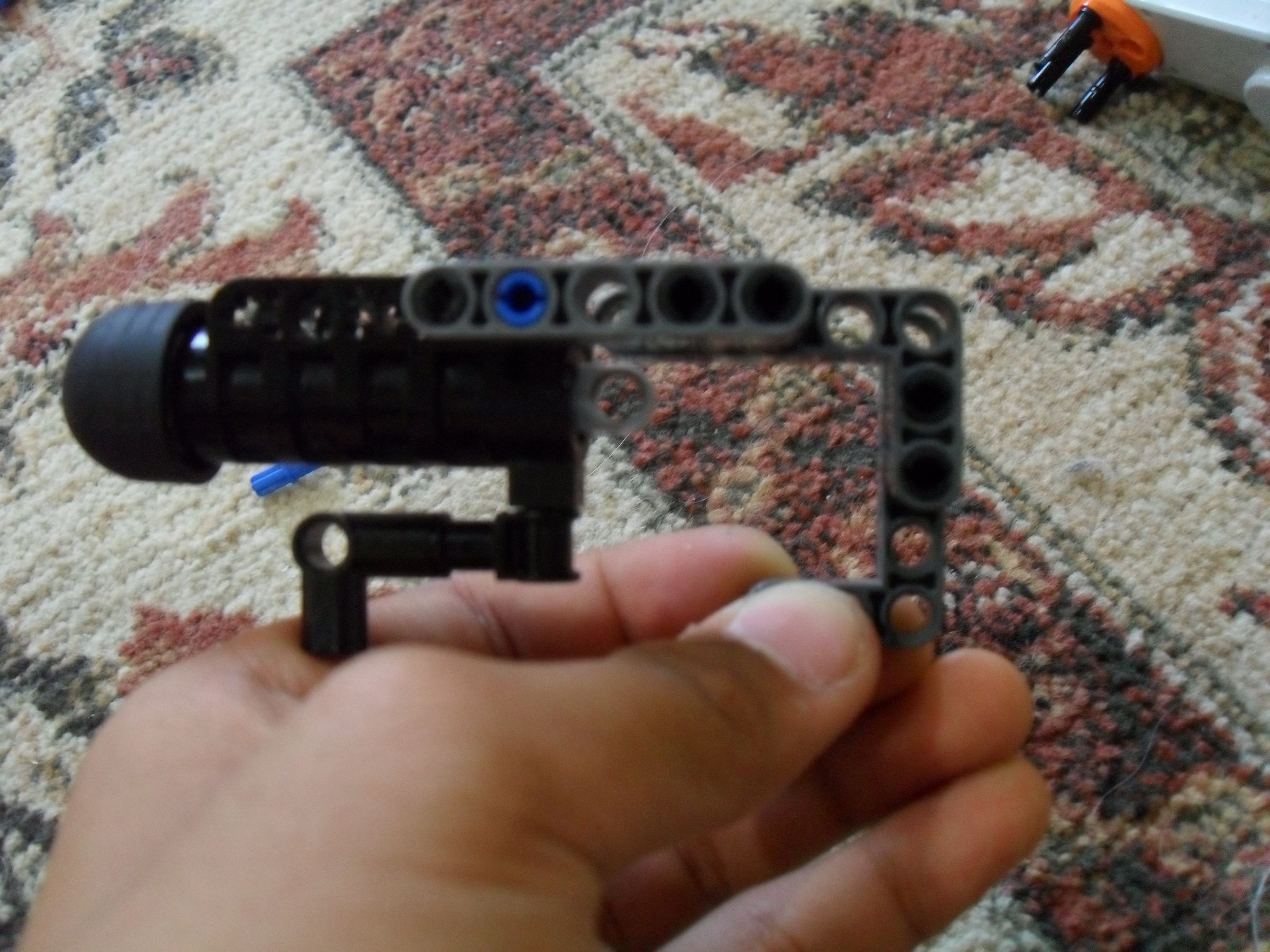 How to Make a Simple Missle Launcher for the LEGO NXT : 3 Steps ...