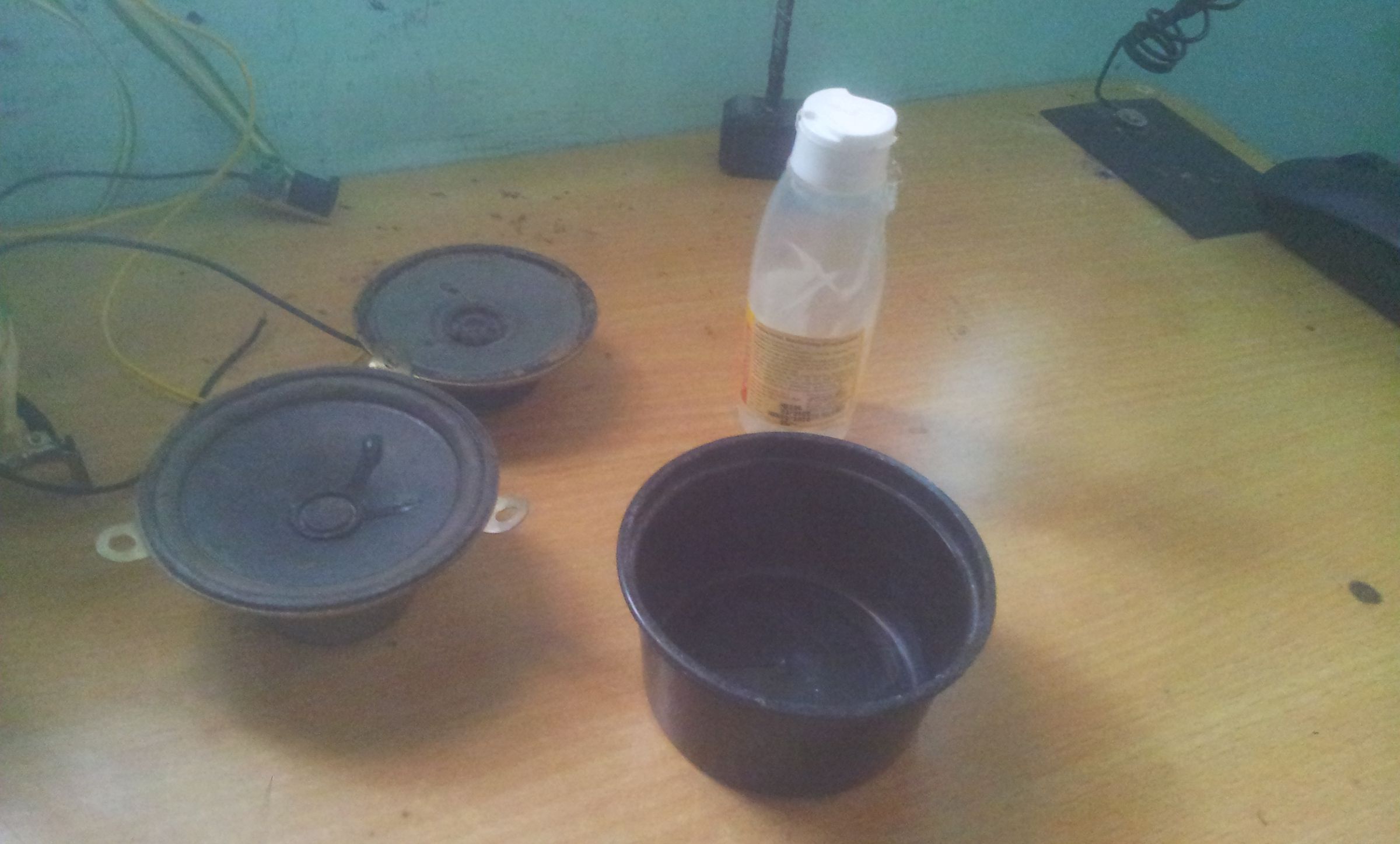 Wiggly Wobbly - See the Sound Waves !! Real Time Audio Visualizer ...