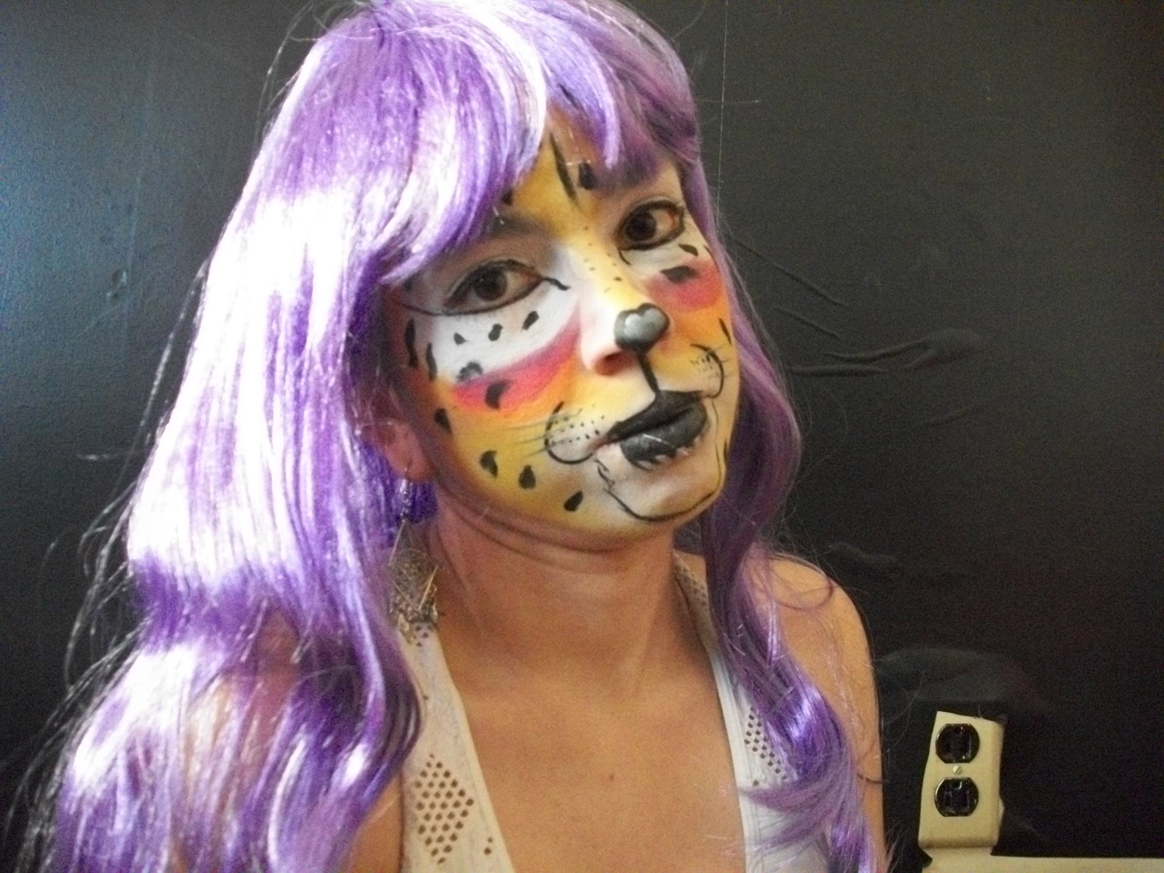 Hunter Face Paint (Lisa Frank) : 6 Steps (with Pictures) - Instructables