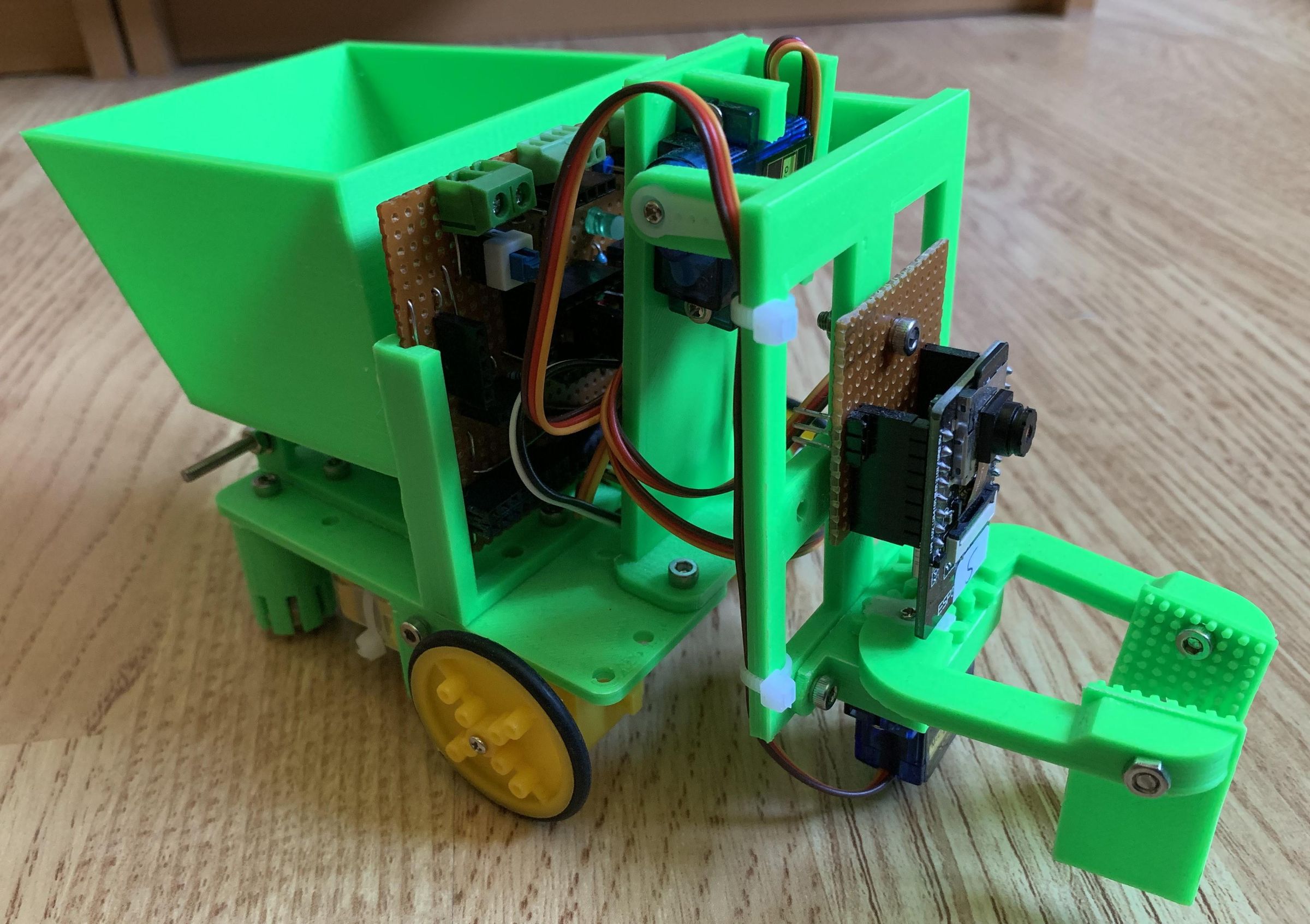 DIY Raspberry Pi Pico Robot Controller Board for L0Cost Robots Built on ...