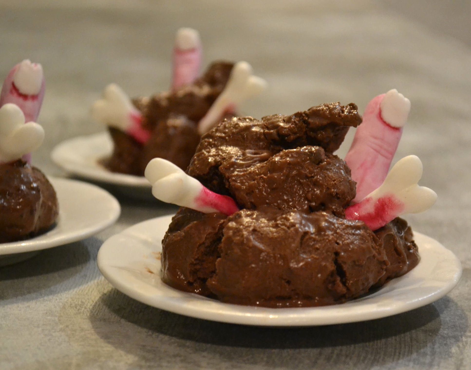 ZOMBIE POOP : 12 Steps (with Pictures) - Instructables