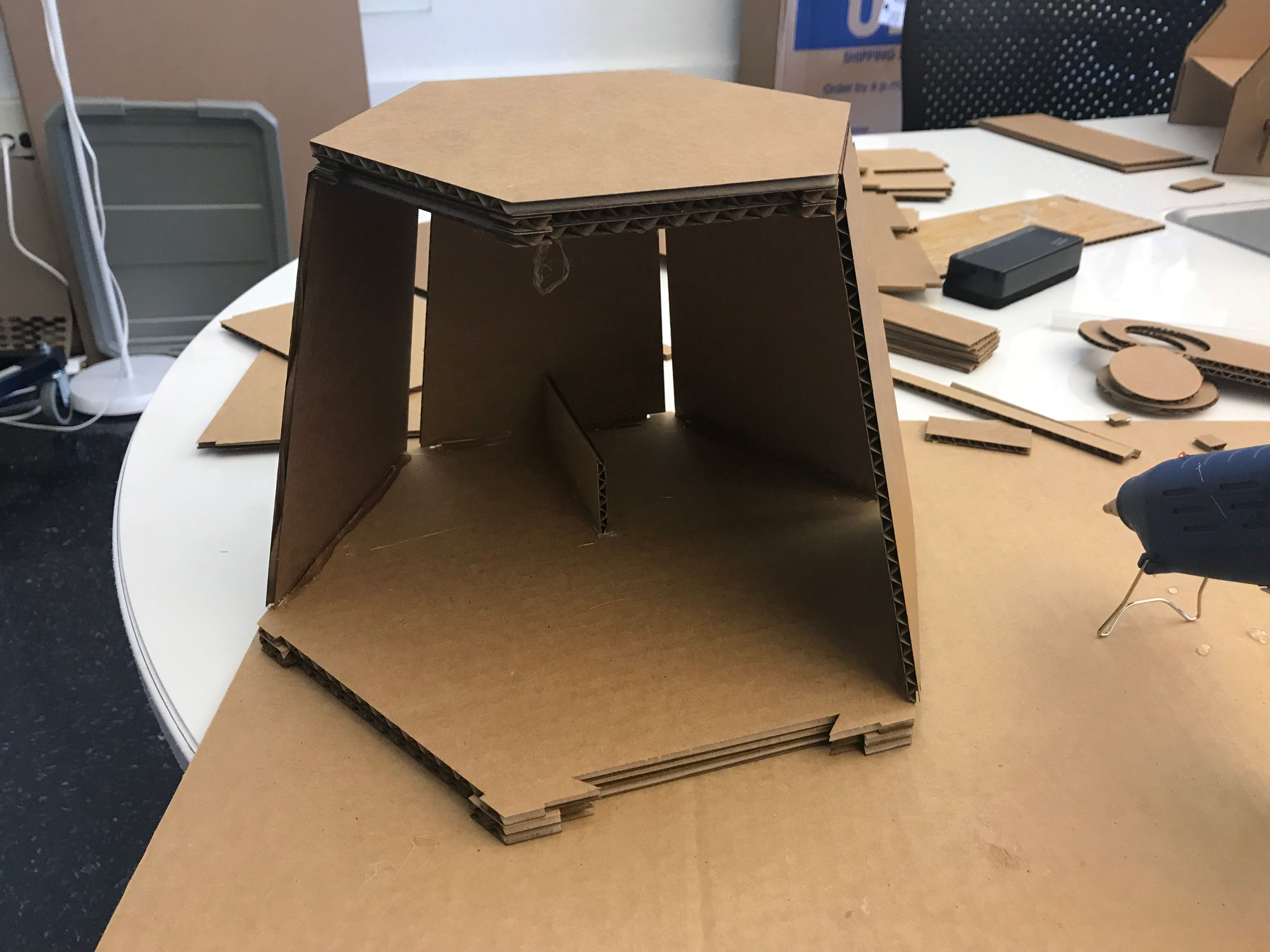 Winch Cardboard Prototype : 9 Steps - Instructables