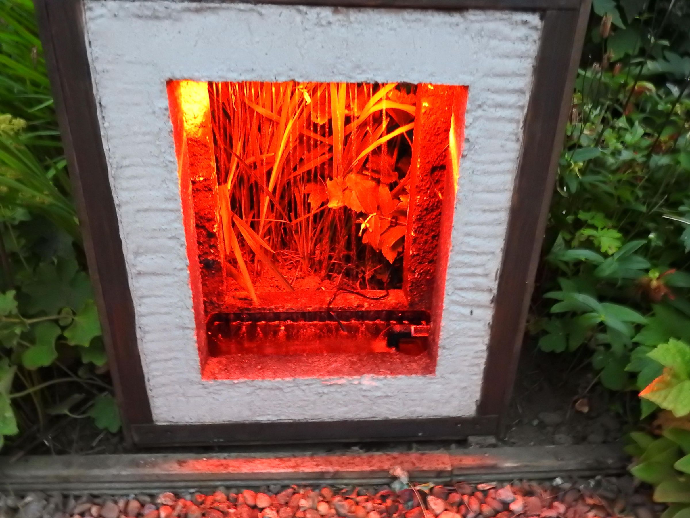 Concrete Framed Water Feature With Planter : 5 Steps (with Pictures ...