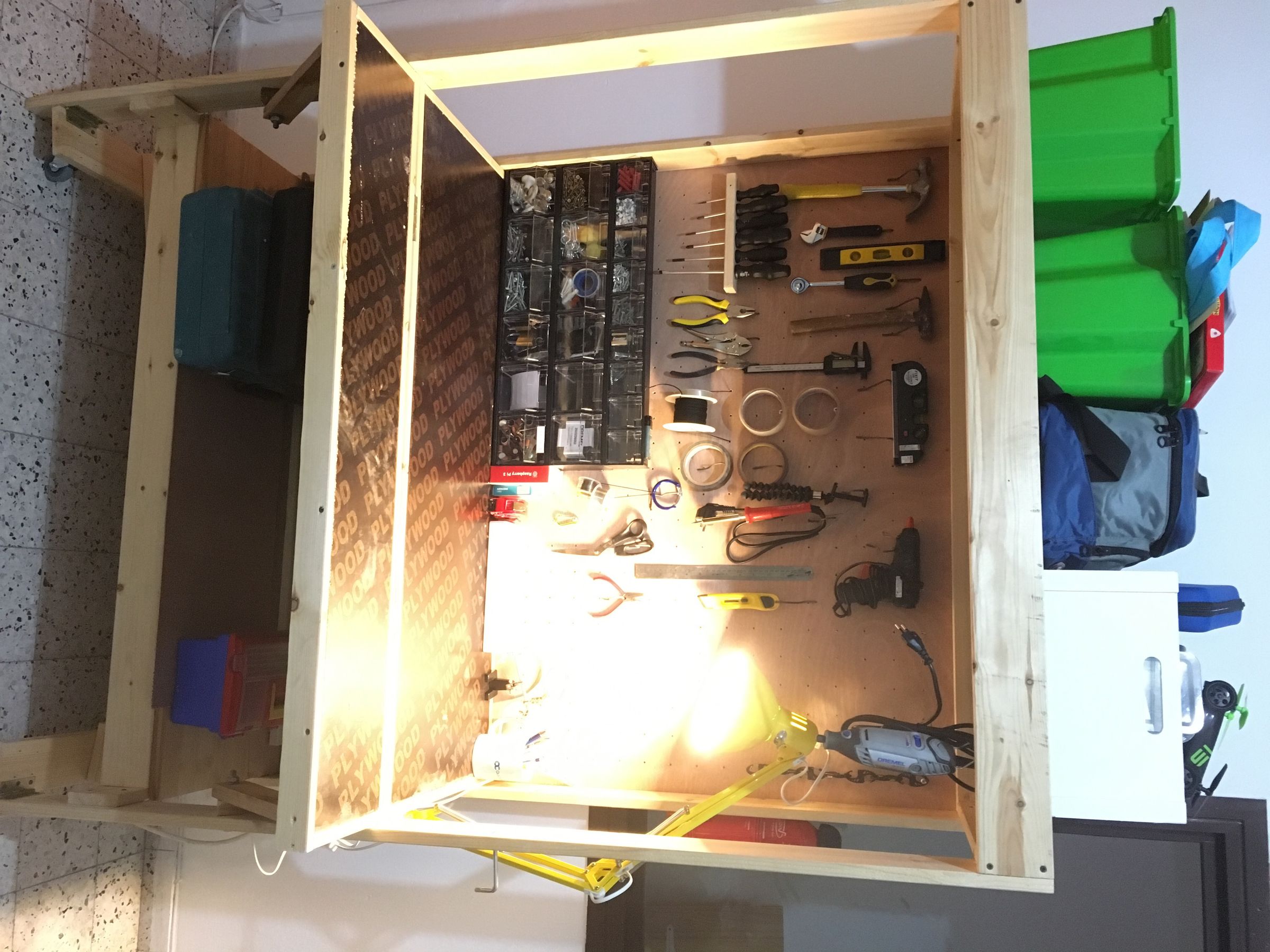 Smart Workbench : 8 Steps (with Pictures) - Instructables