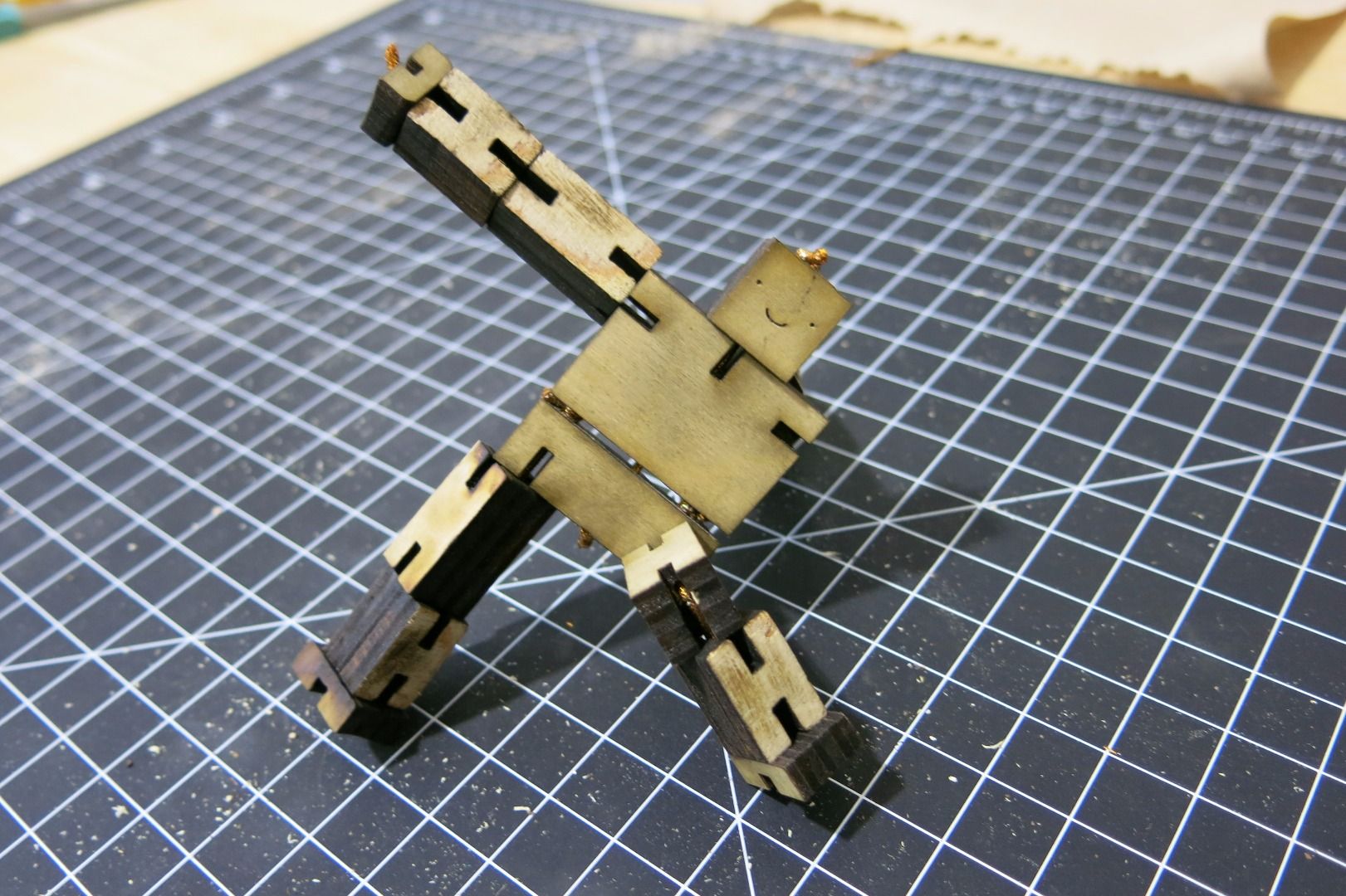 Elasti-Bot: the Posable Wooden Robot : 4 Steps - Instructables
