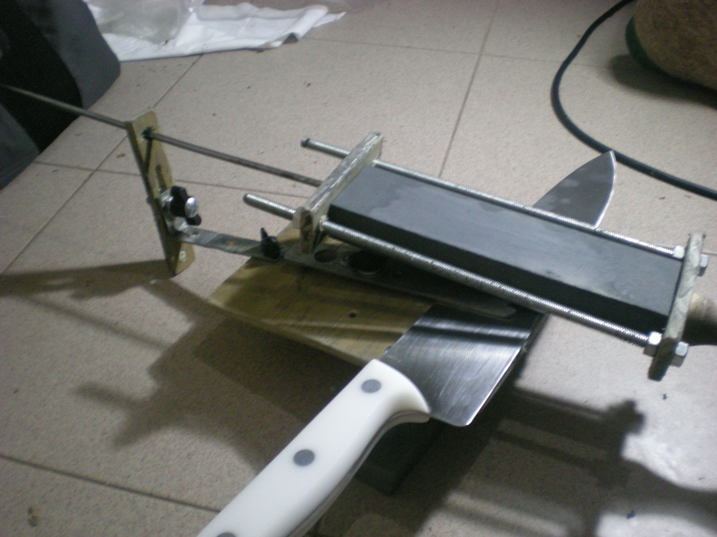 Knife Sharpening Jig - Instructables